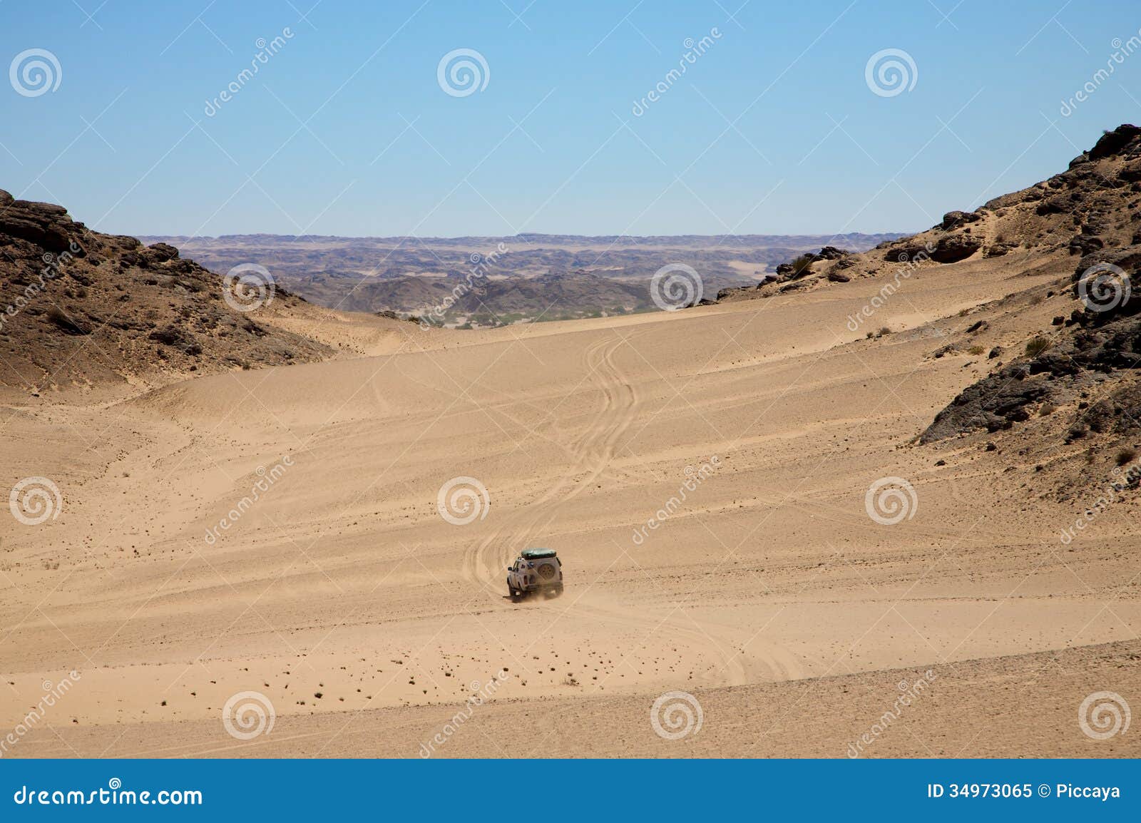 4x4 in the desert stock image. Image of offroad, transport - 34973065