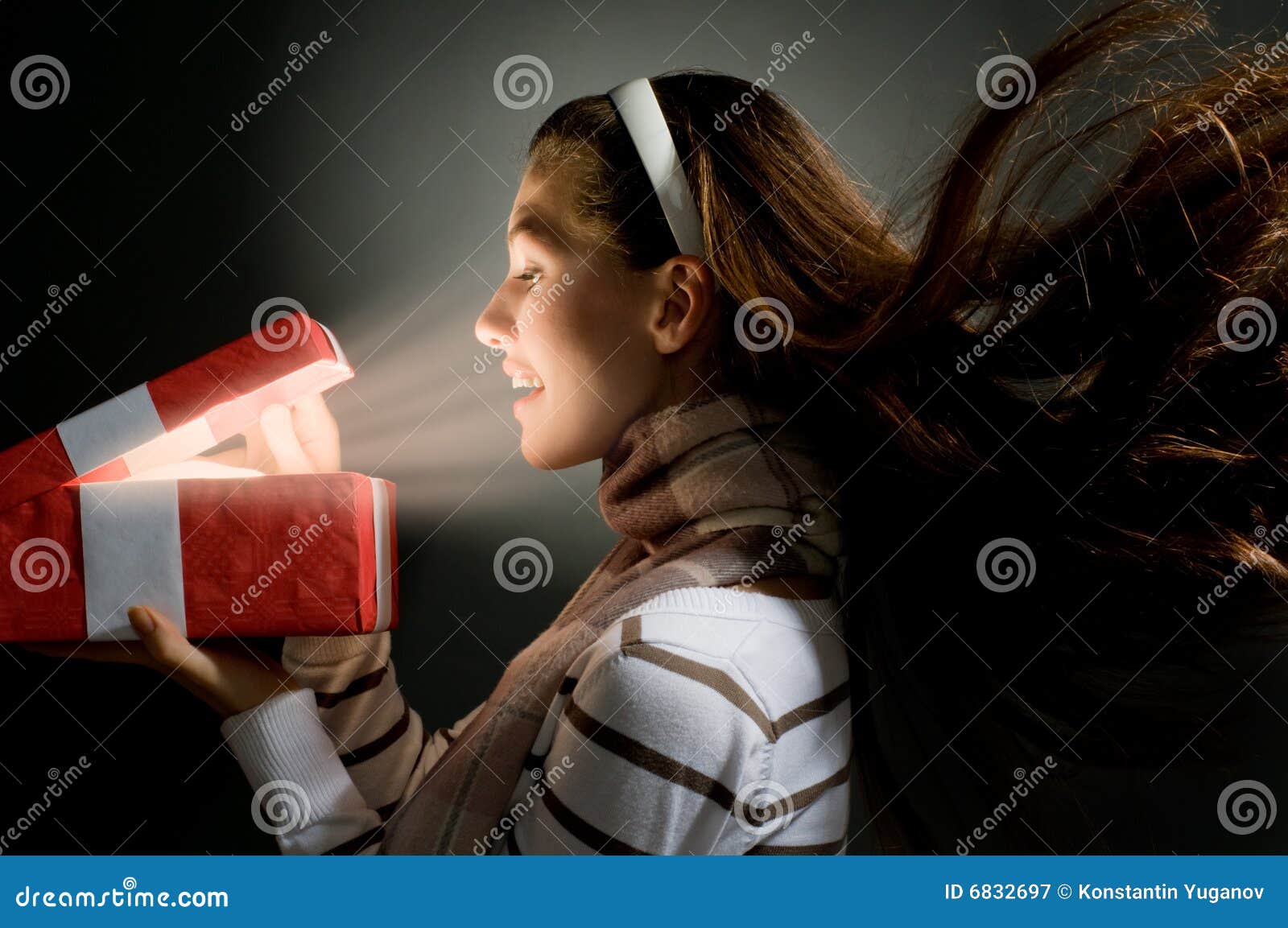 X-mass magic present stock image. Image of effect, human - 6832697