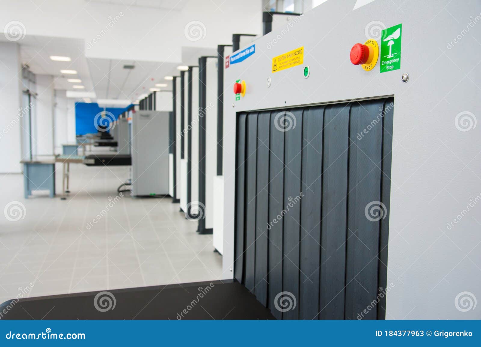 X-ray Scanner at Security Checkpoint Stock Image - Image of scanner ...