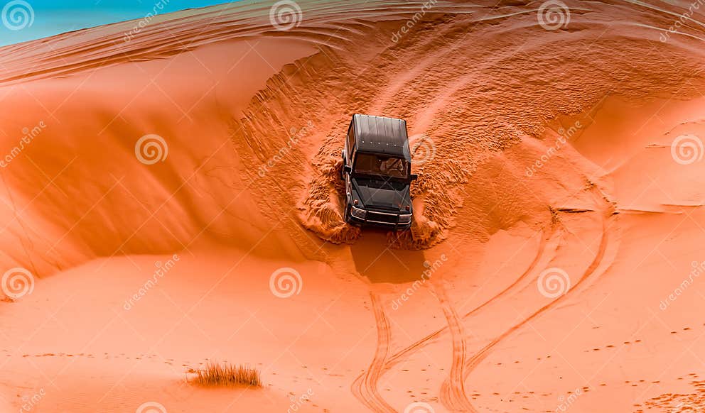 4x4 vehicles and dunes stock image. Image of direction - 112371639