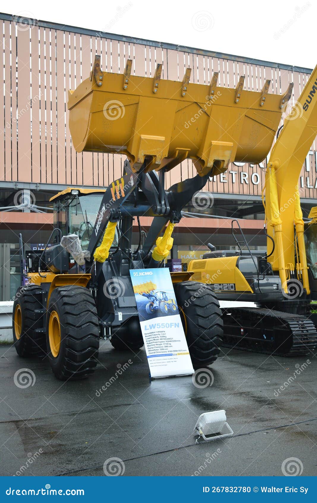 Xcmg Wheel Loader at Philconstruct in Pasay, Philippines Editorial ...