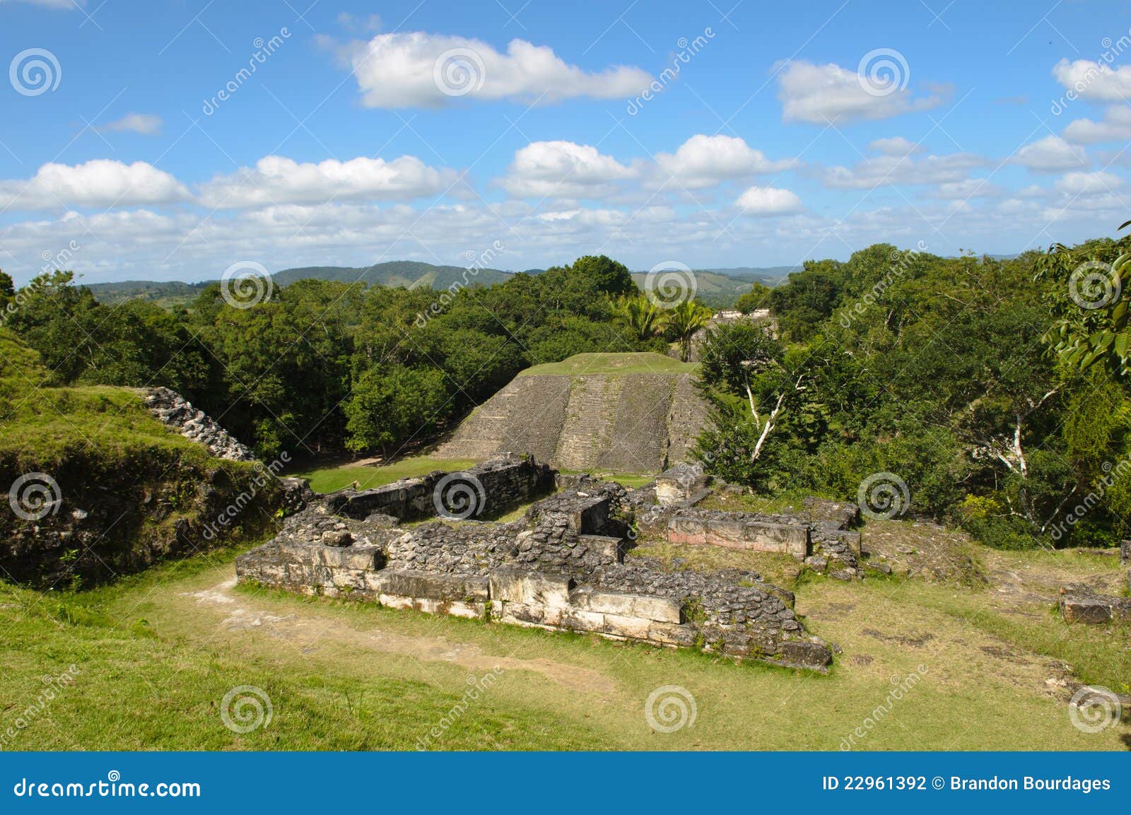 Xunantunich Belize Mayan Temple Stock Photo - Image of mayan ...
