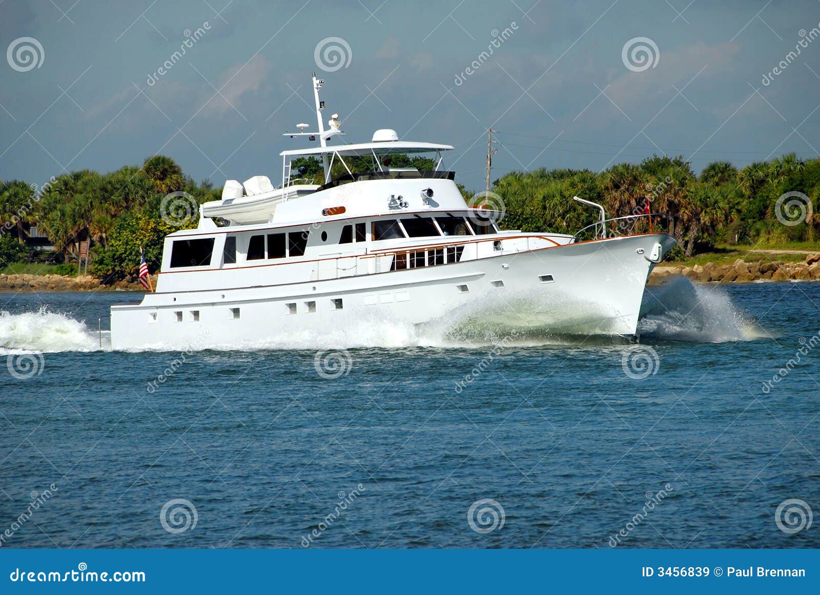 Yacht entering ocean inlet stock image. Image of dock - 3456839