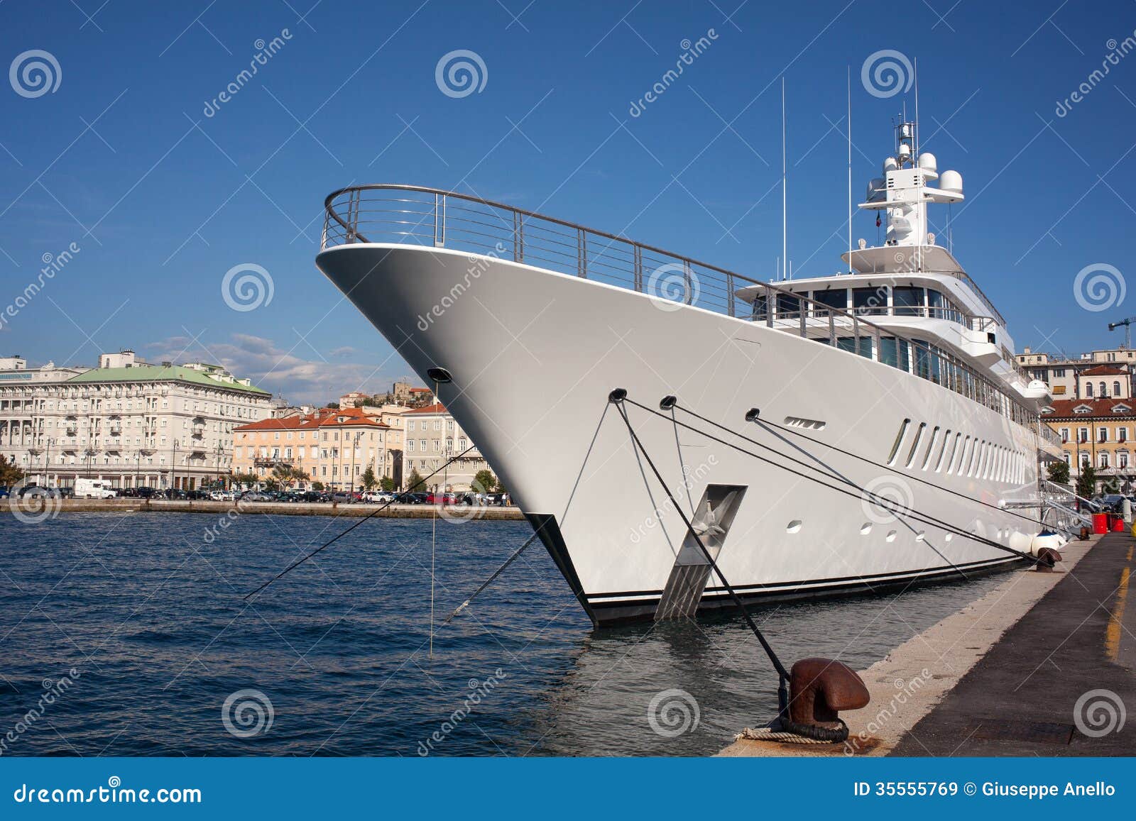 Yacht in Trieste editorial stock image. Image of docked - 35555769