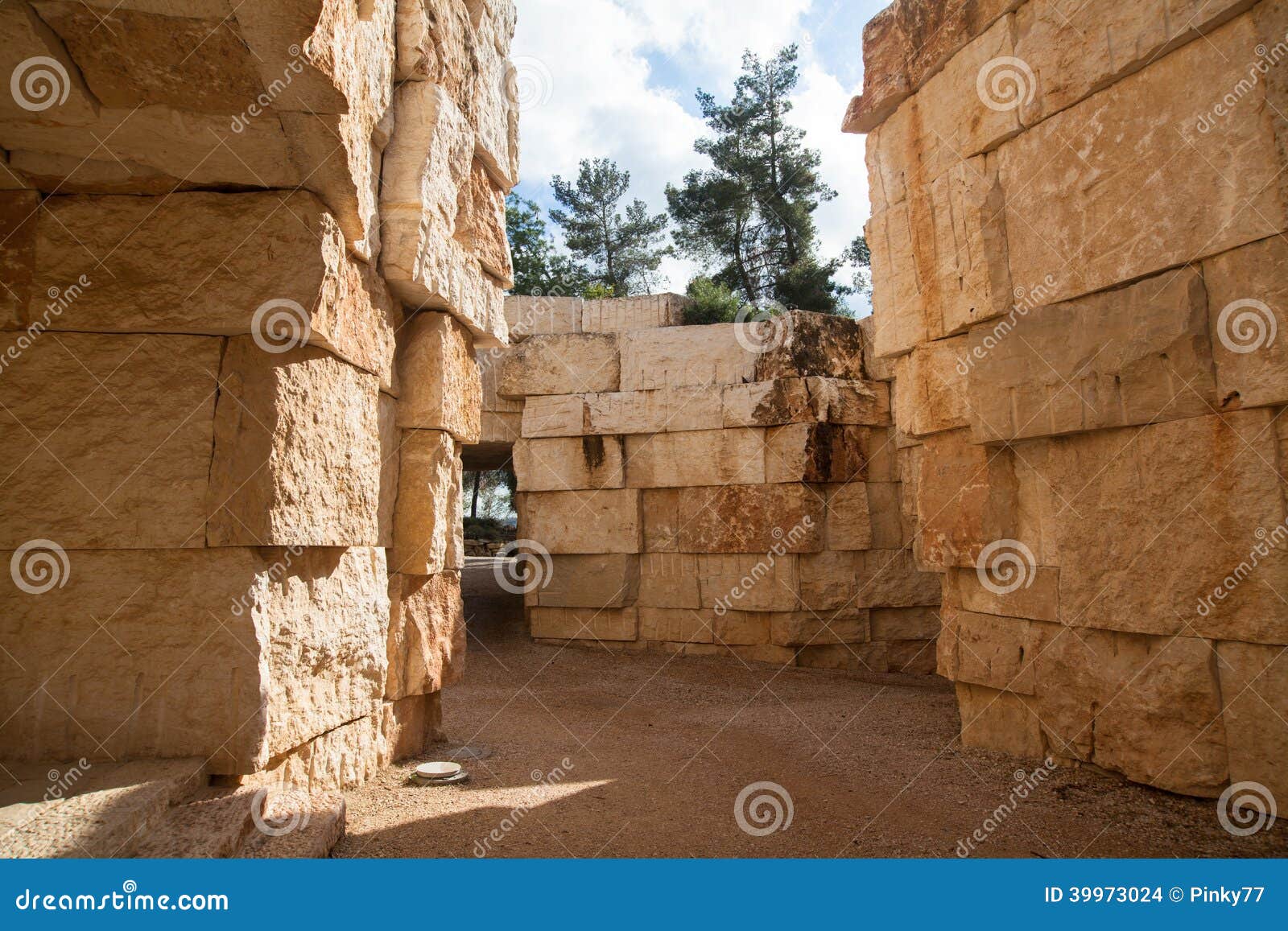 Yad Vashem Community Valley - Israel Editorial Stock Image - Image of ...