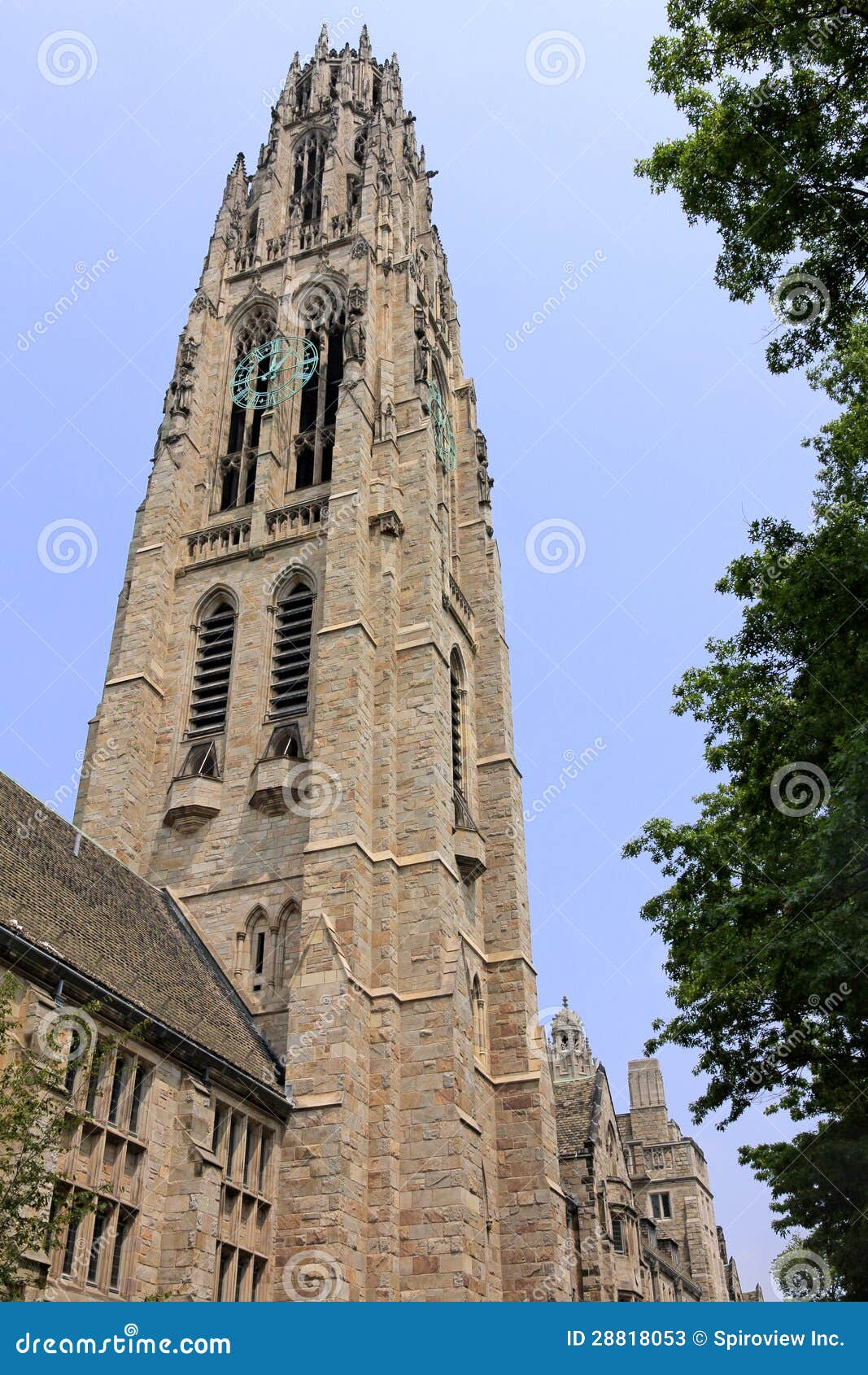 Yale University, Harkness Tower Stock Image - Image of exterior, tower ...