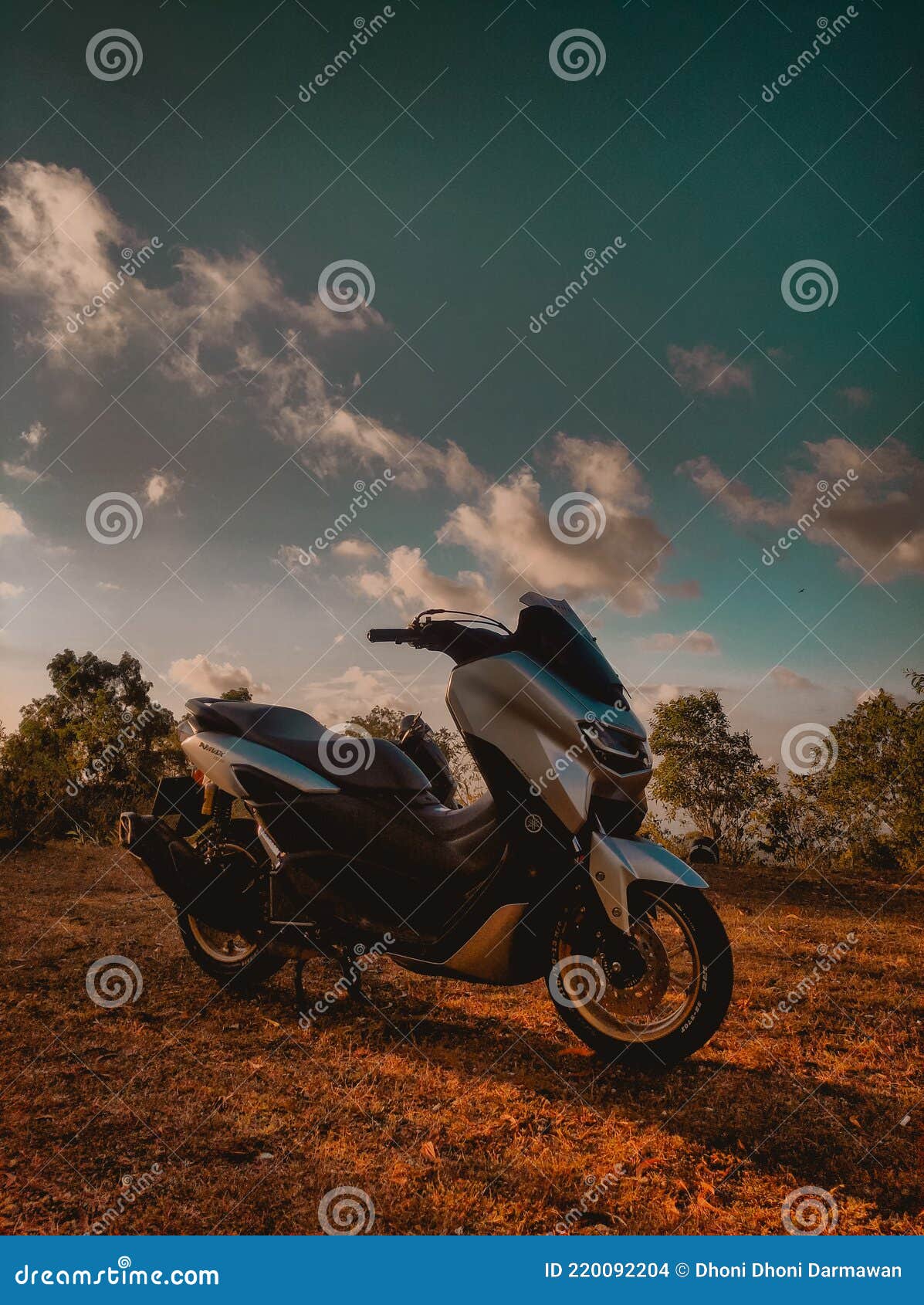 Yamaha Nmax 155 Connected Version Editorial Stock Image - Image of nmax ...
