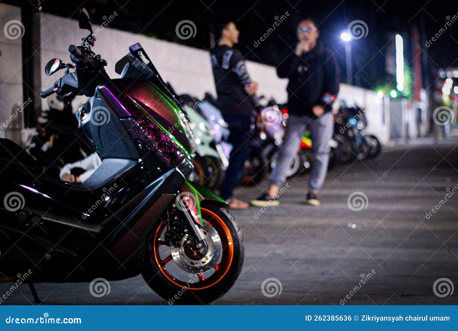 Yamaha Nmax Old Modification Proper Stock Photo - Image of bike, yamaha ...