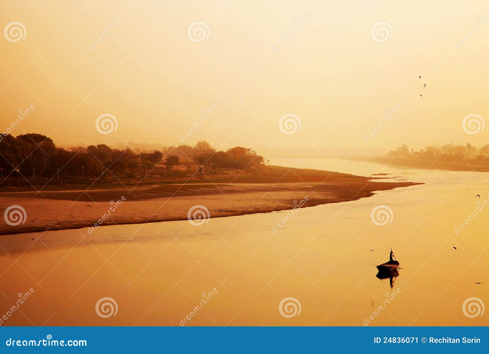 Yamuna River in India, Agra Stock Image - Image of structure, marble ...