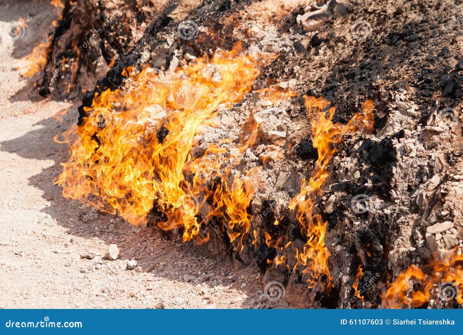 Yanar Dag Burning Mountain Stock Photos - Free & Royalty-Free Stock ...