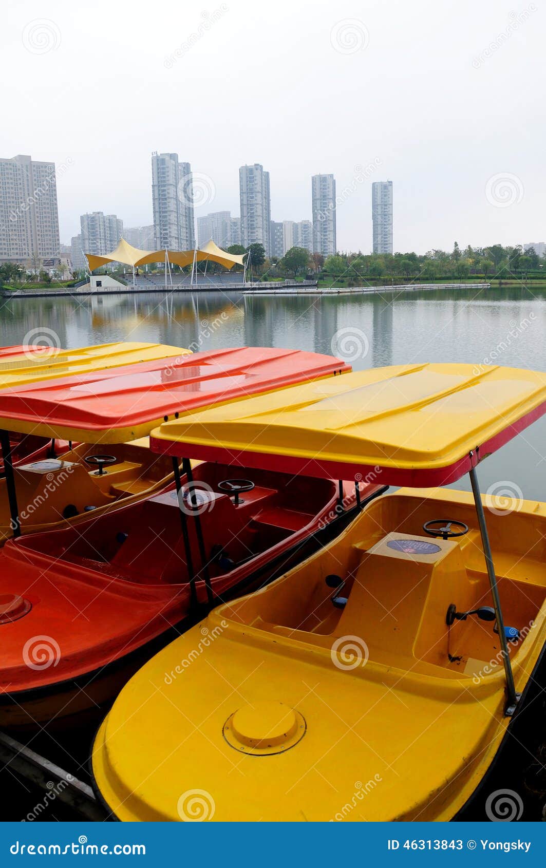Yandu park scenery stock image. Image of buildings, chinese - 46313843