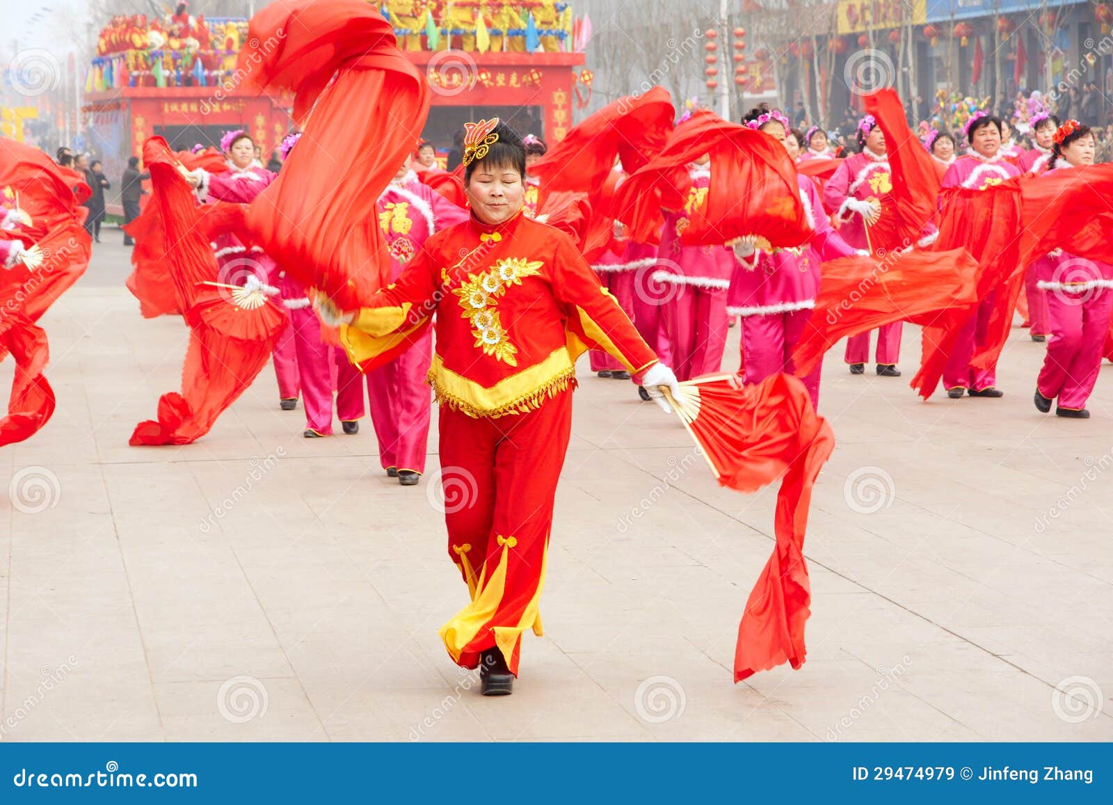 Yangko dance editorial stock image. Image of perform - 29474979