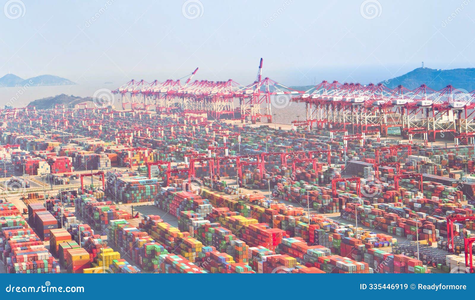 The Yangshan Deepwater Port is a Remarkable Engineering Marvel ...