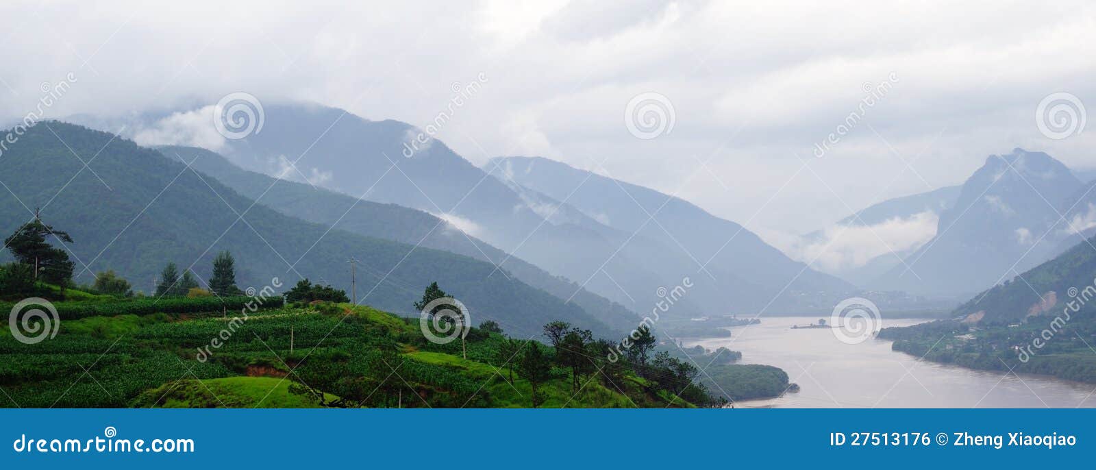 Yangtse river stock photo. Image of yangtse, jinsha, changjiang - 27513176