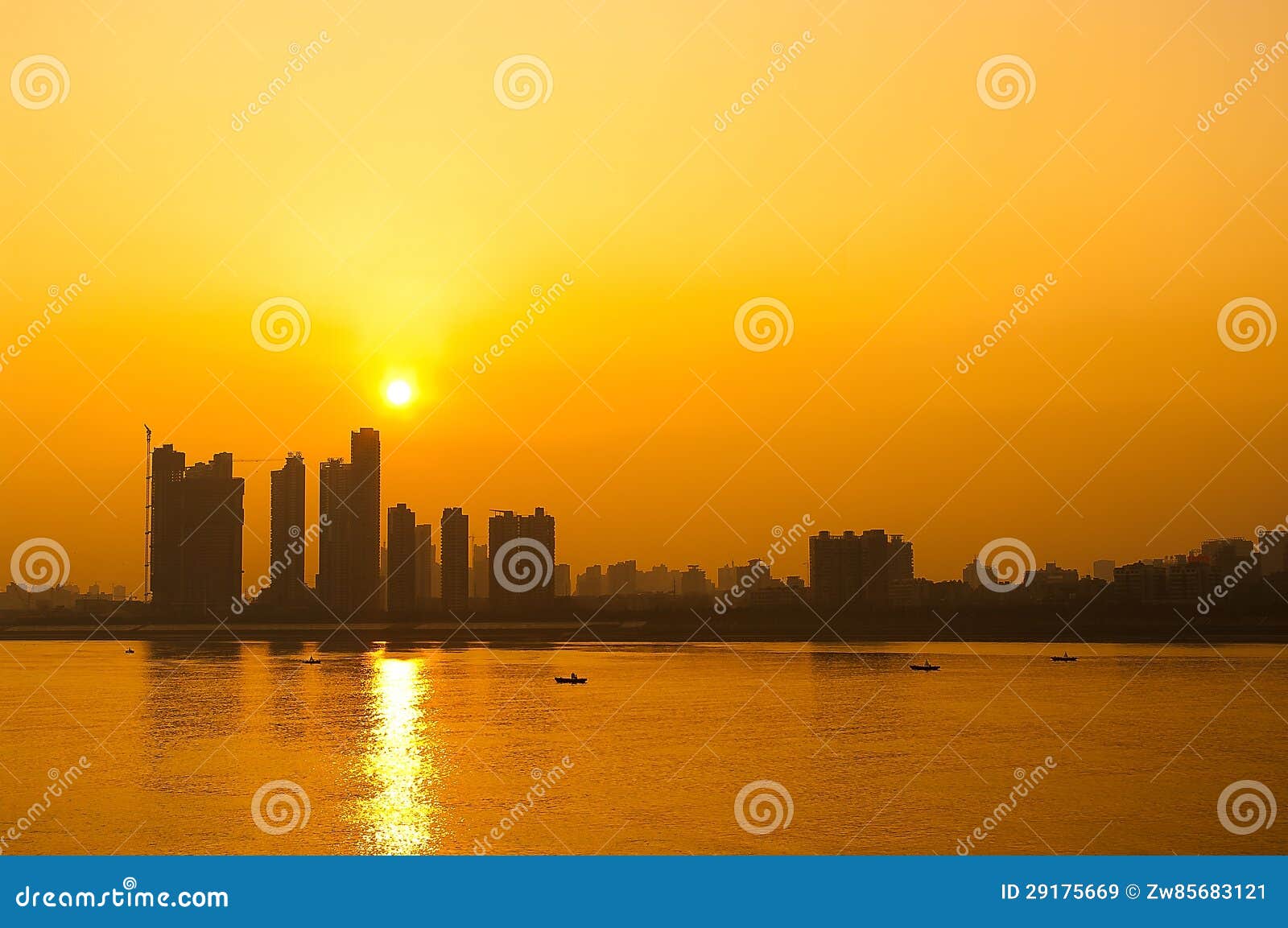 Yangtze river sunset stock image. Image of wuhan, sunny - 29175669