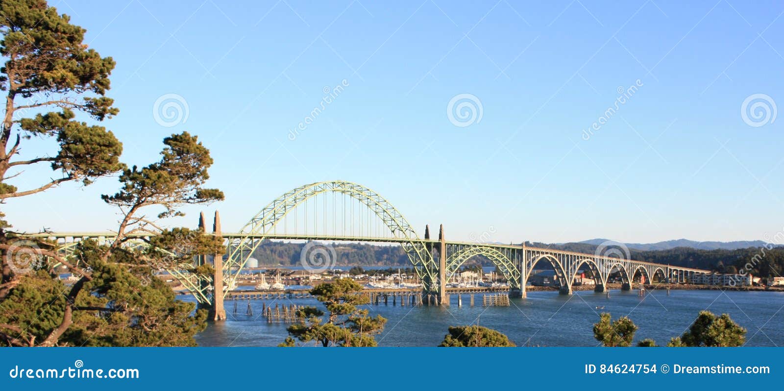 Yaquina Bay Bridge stock photo. Image of pacific, bridge - 84624754