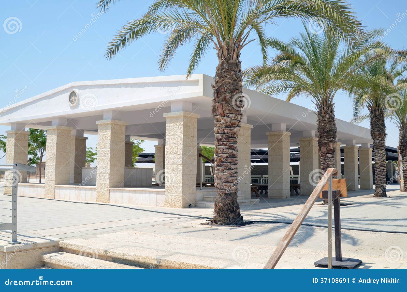 Yard stock image. Image of mallorca, mediterranean, house - 37108691