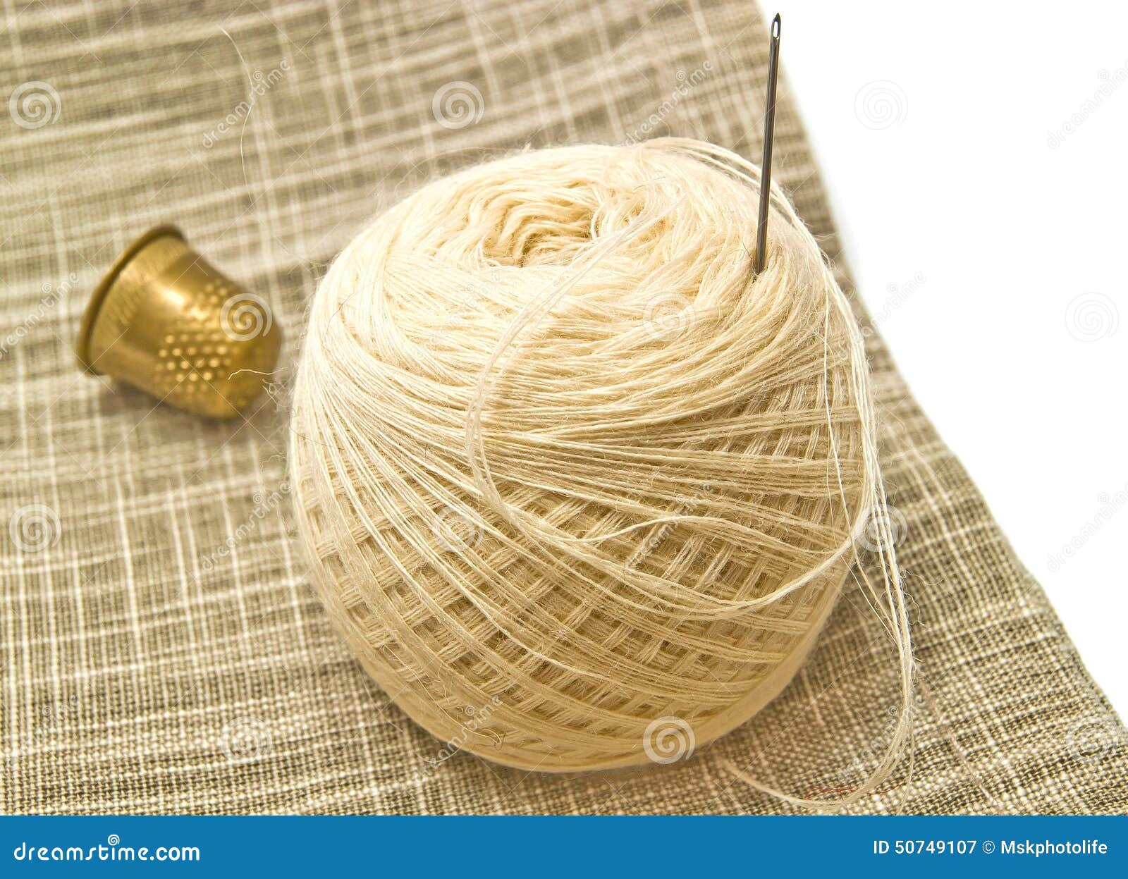 Yarn with Needle and Metal Thimble Stock Image - Image of object ...