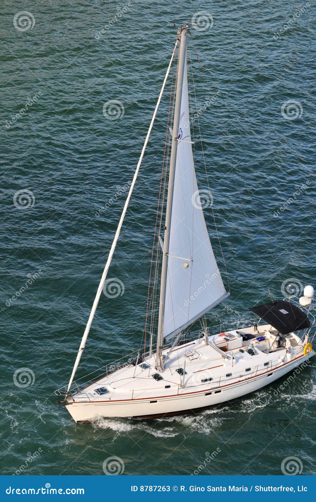 Yatch Sailing on View from Above Stock Image - Image of sailboat, water ...