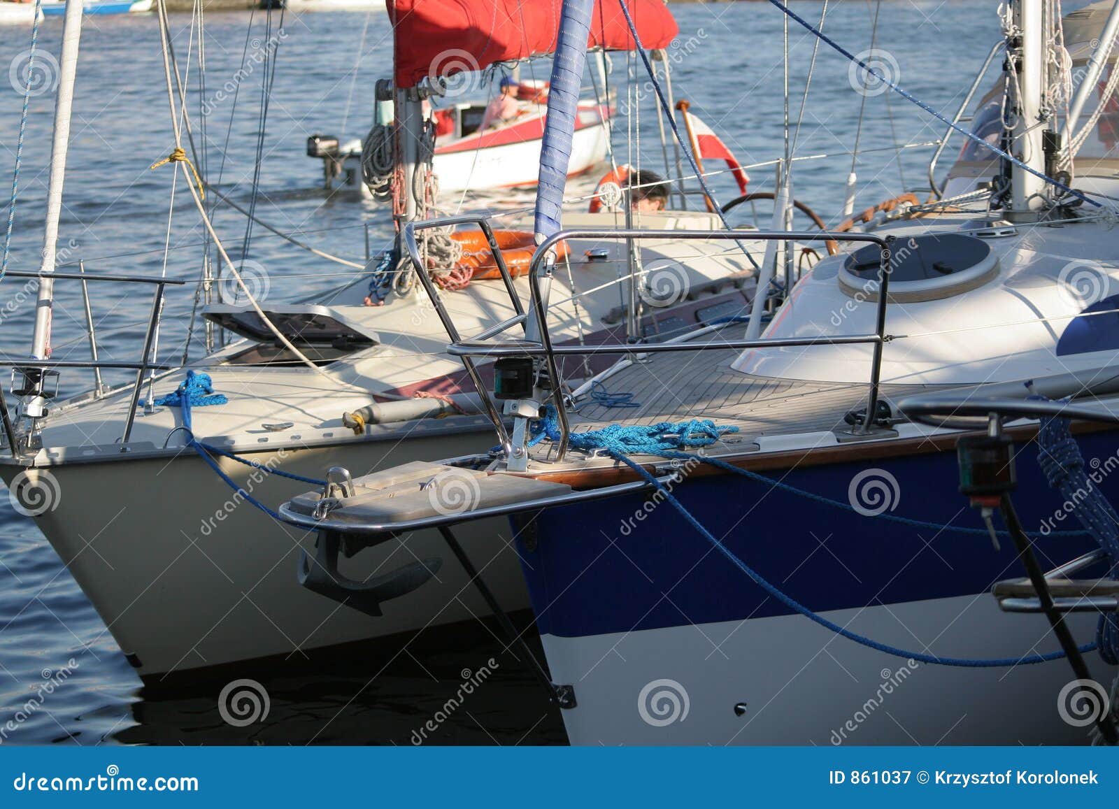Yate 6 imagen de archivo. Imagen de vida, puerto, deportes - 861037