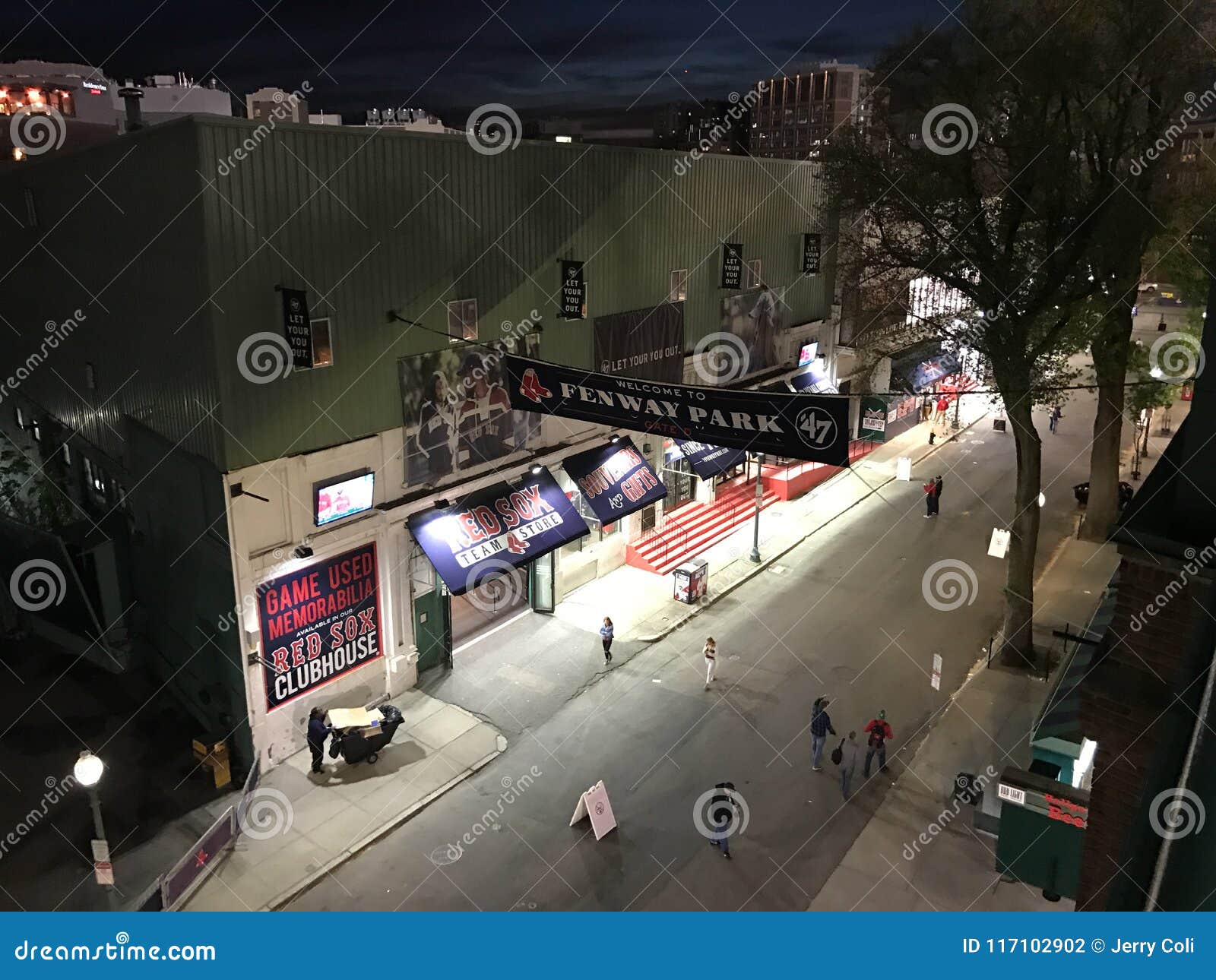 Yawkey Way, Boston, MA editorial photography. Image of adams - 117102902