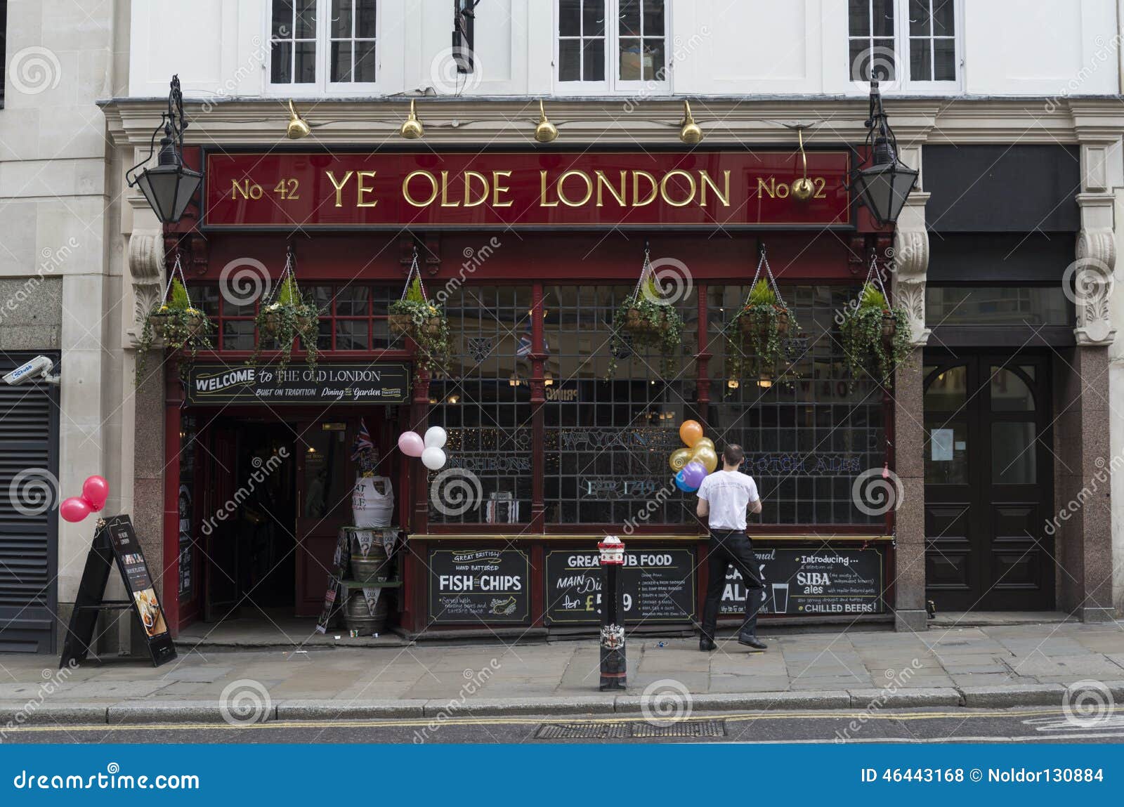 Ye Olde London editorial stock photo. Image of olde, england - 46443168