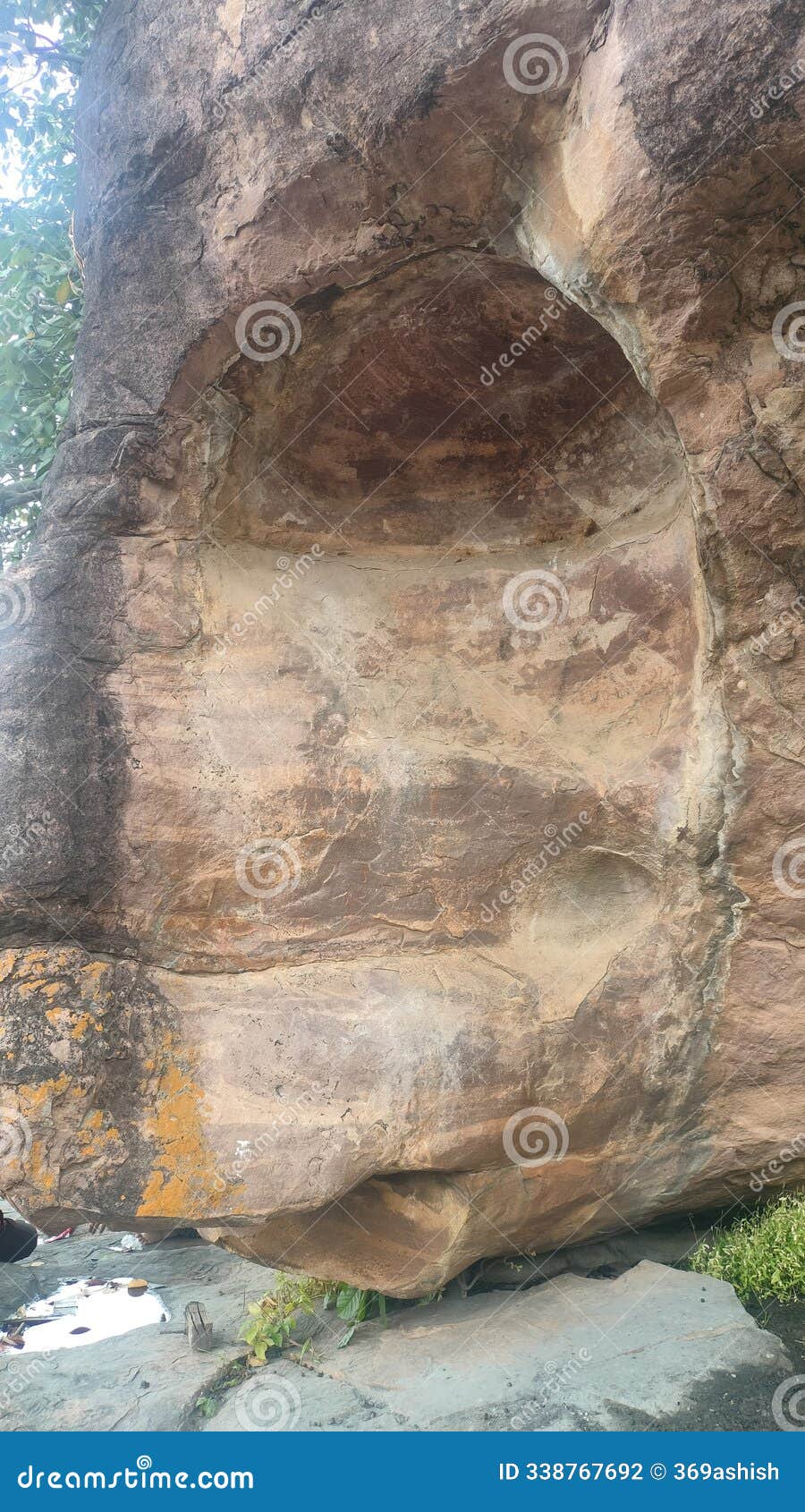 5000 Year Old Dolmen, A Megalithic Tomb And The Oldest Structure ...