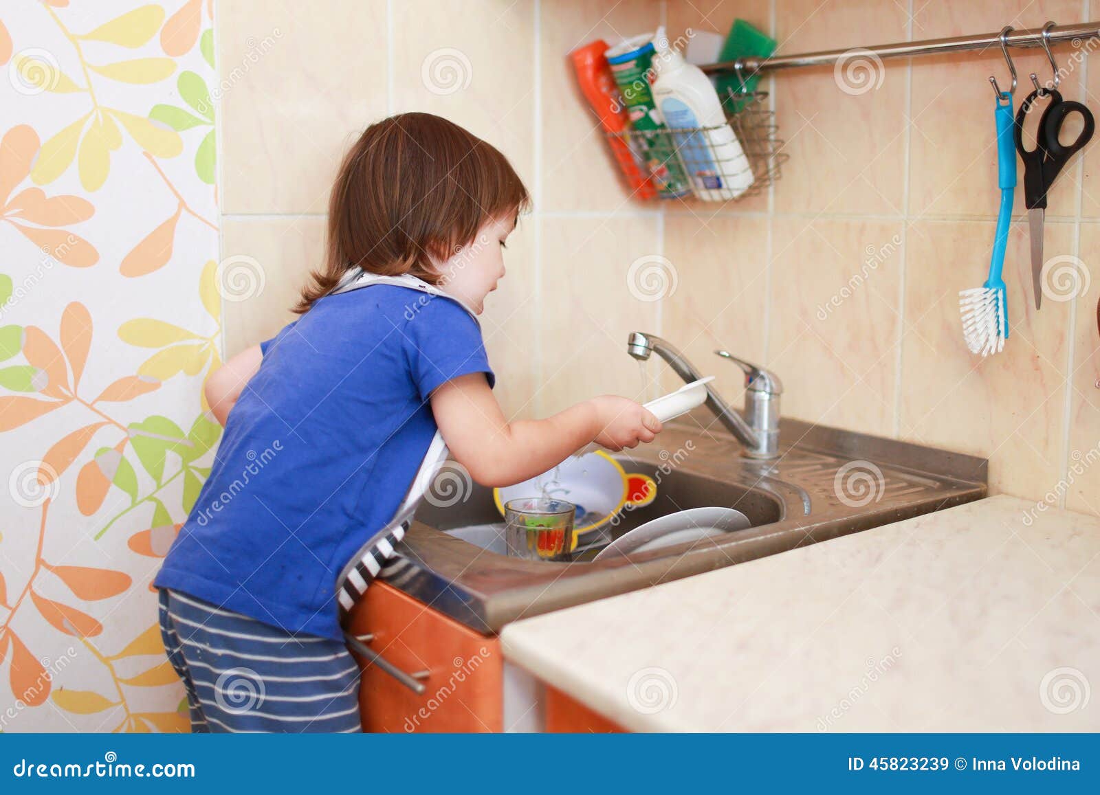 2 years boy washing dishes stock image. Image of nice - 45823239
