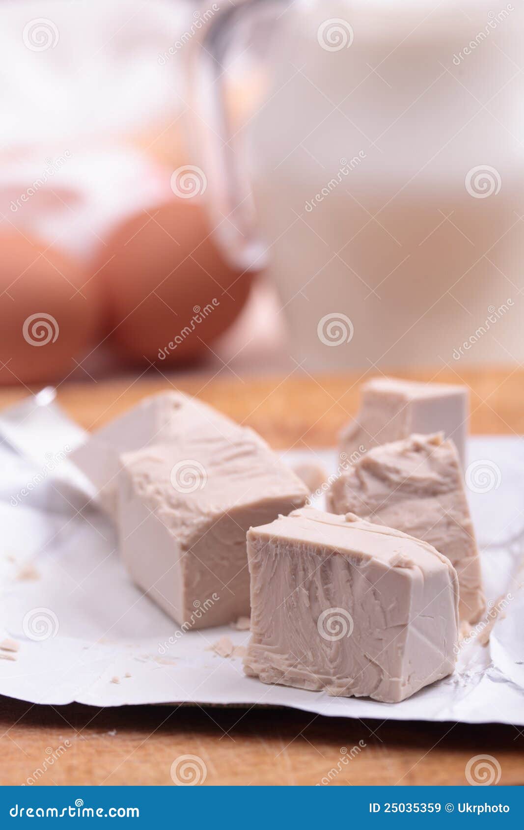Yeast stock image. Image of baking, board, cooking, agent - 25035359