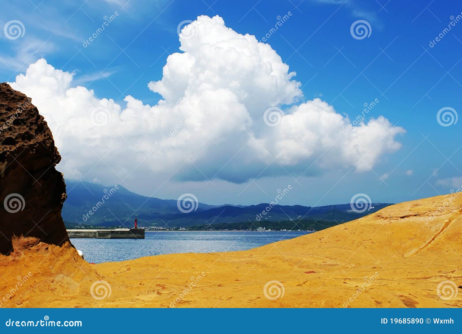 Yehliu geopark stock photo. Image of idyllic, mountain - 19685890