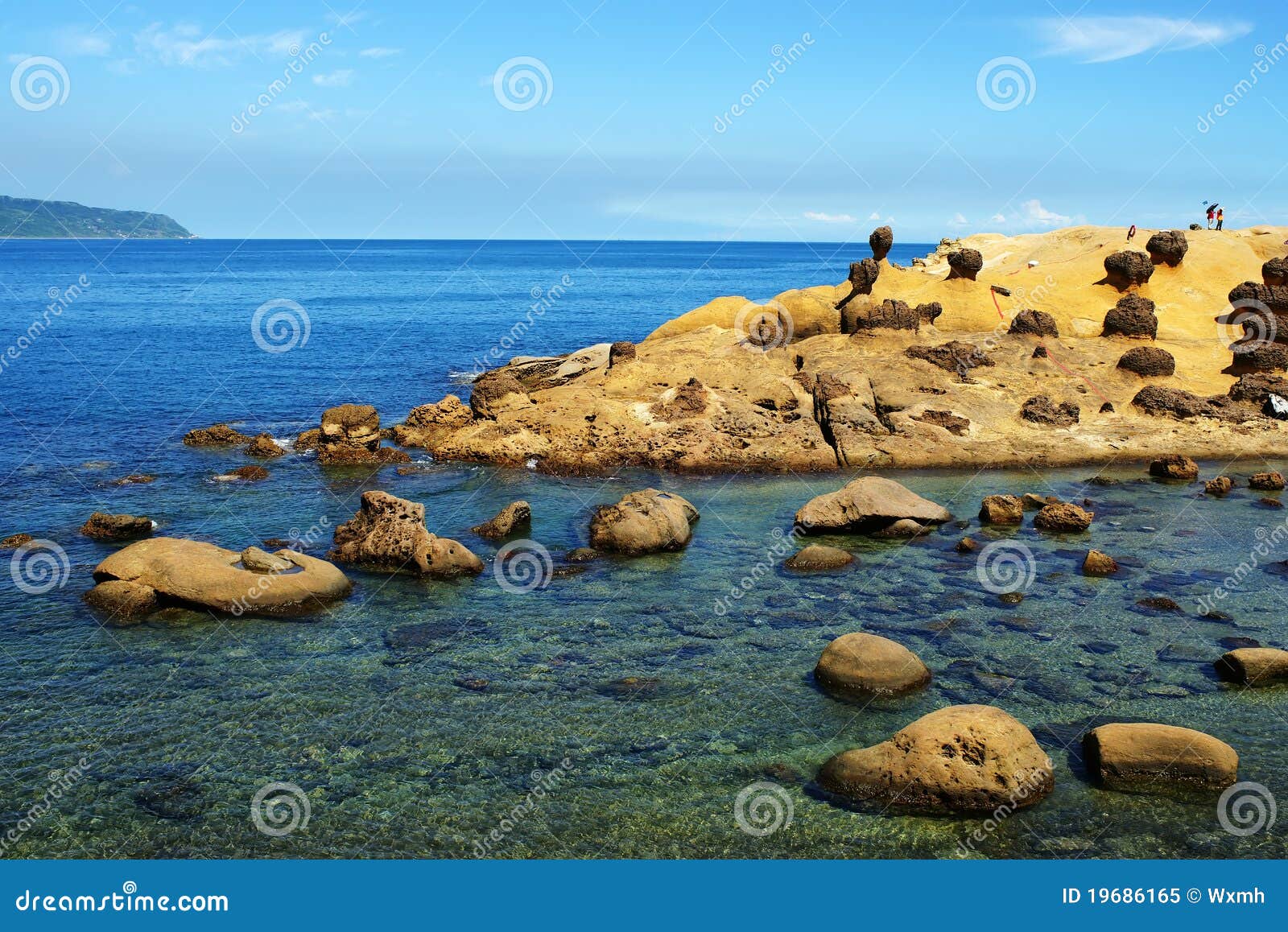 Yehliu geopark stock image. Image of clean, geopark, taiwan - 19686165