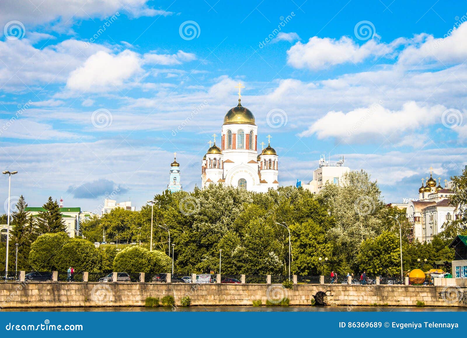 Yekaterinburg redactionele stock afbeelding. Image of blauw - 86369689