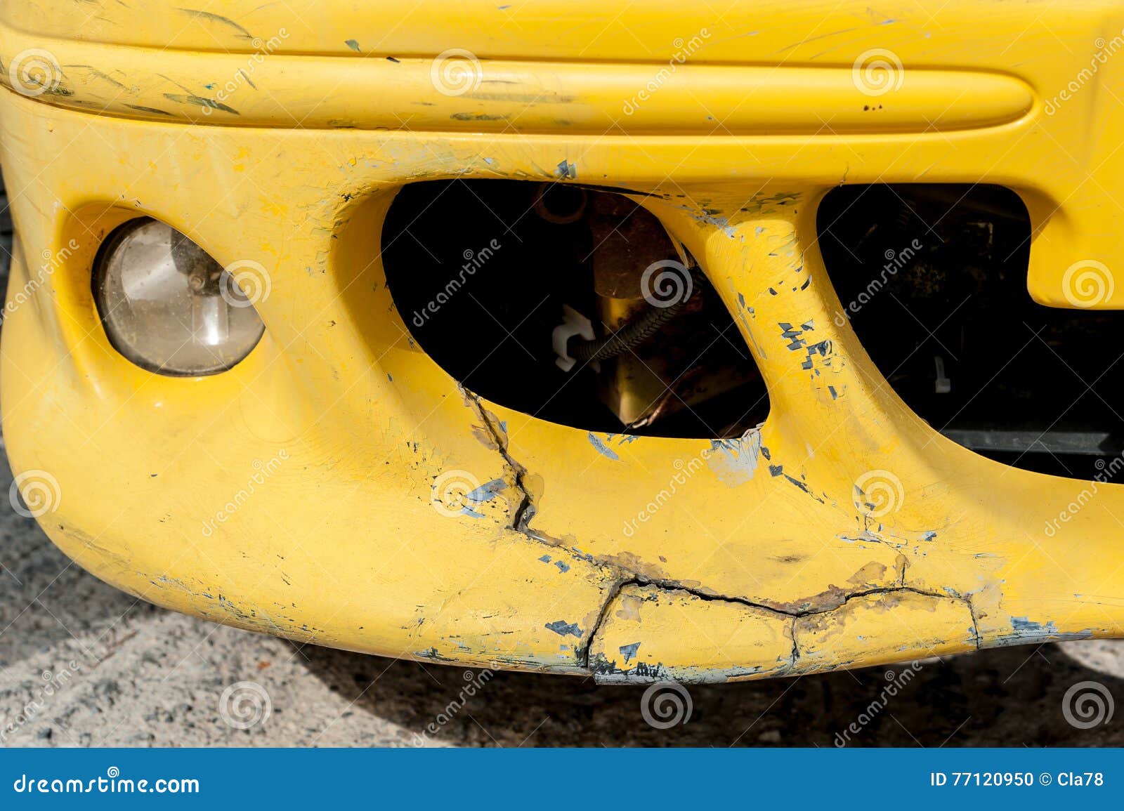 Yellow accident car stock photo. Image of emergency, scrap - 77120950