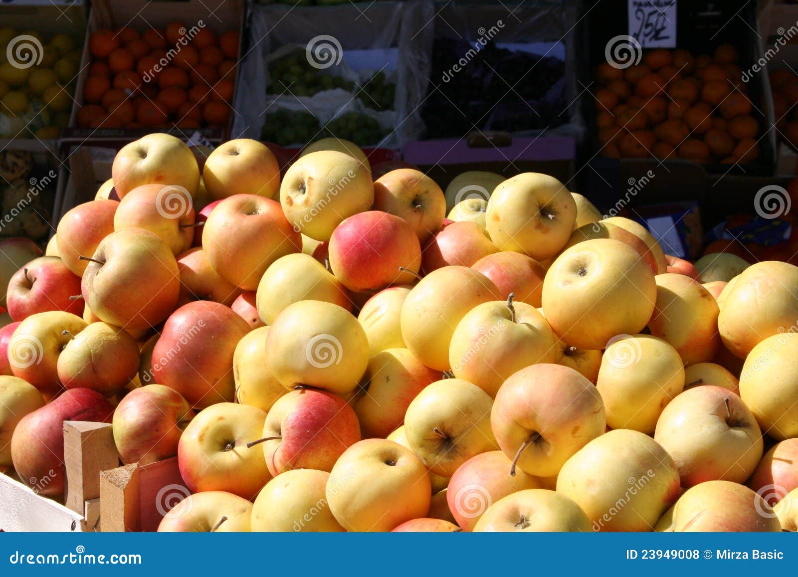 Yellow Aplle in box stock photo. Image of organic, farm - 23949008