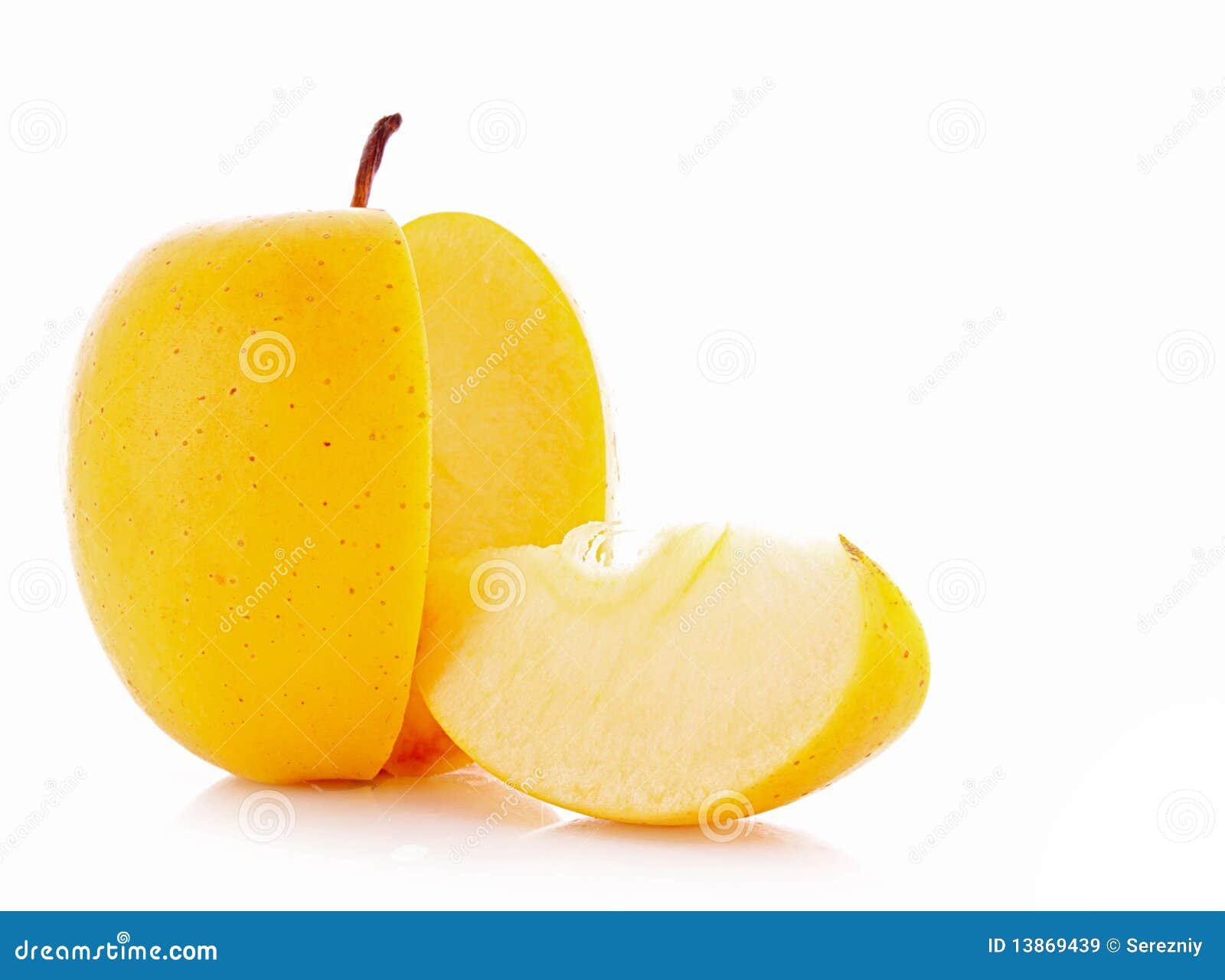 Yellow Apple Sliced Isolated Stock Image - Image of fruit, diet: 13869439