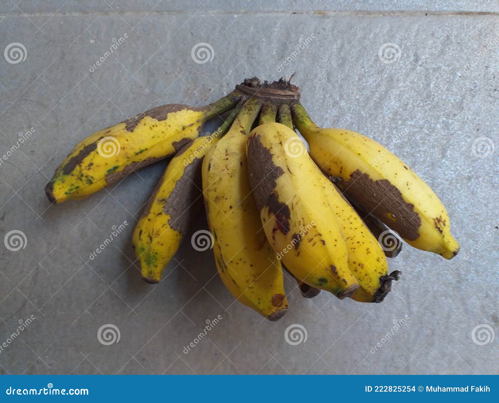 Yellow Bananas Isolated with Ceramics Tile Texture Stock Photo - Image ...