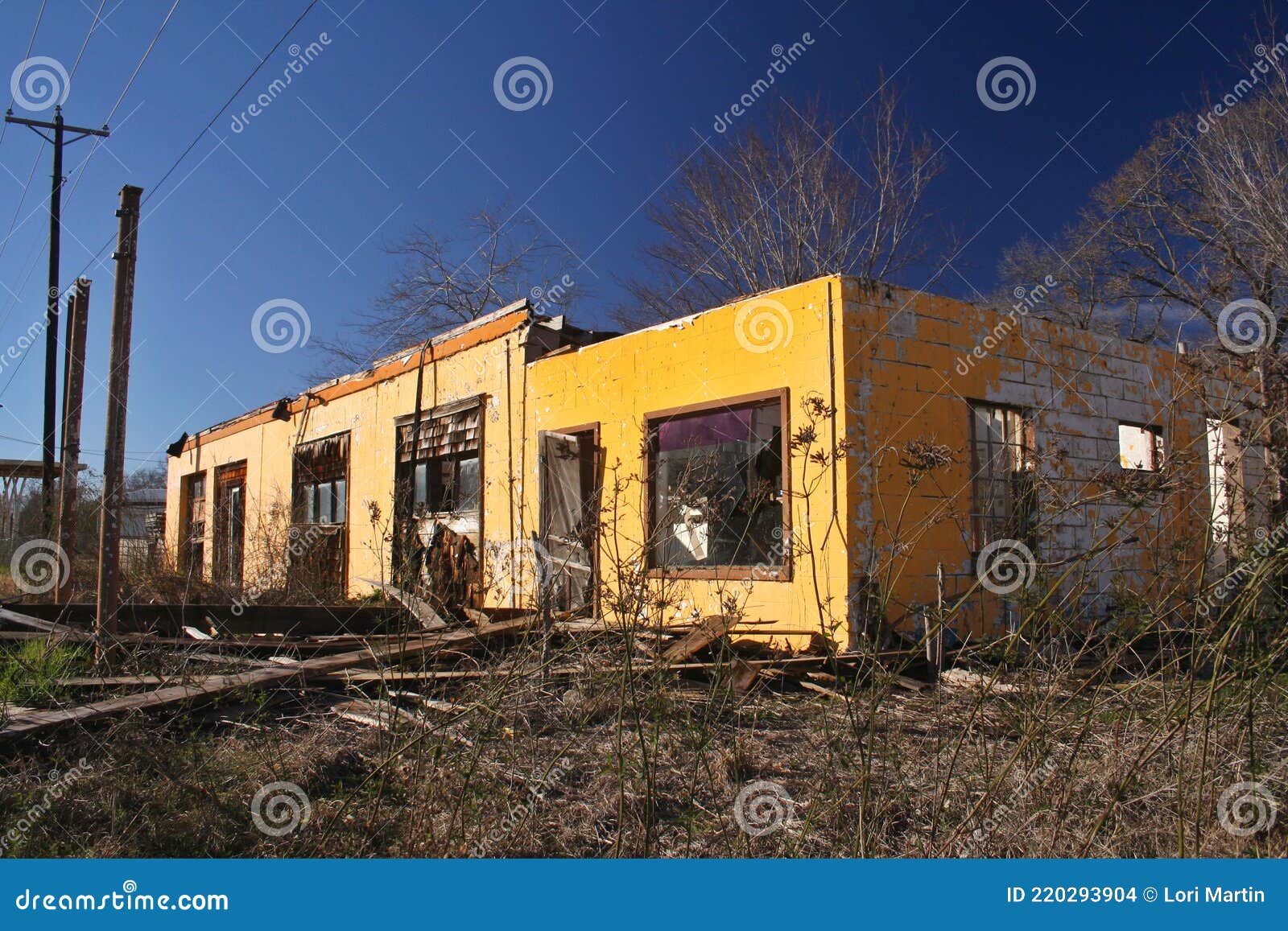Yellow Building Destroyed by Fire Old Cafe Stock Photo - Image of cafe ...