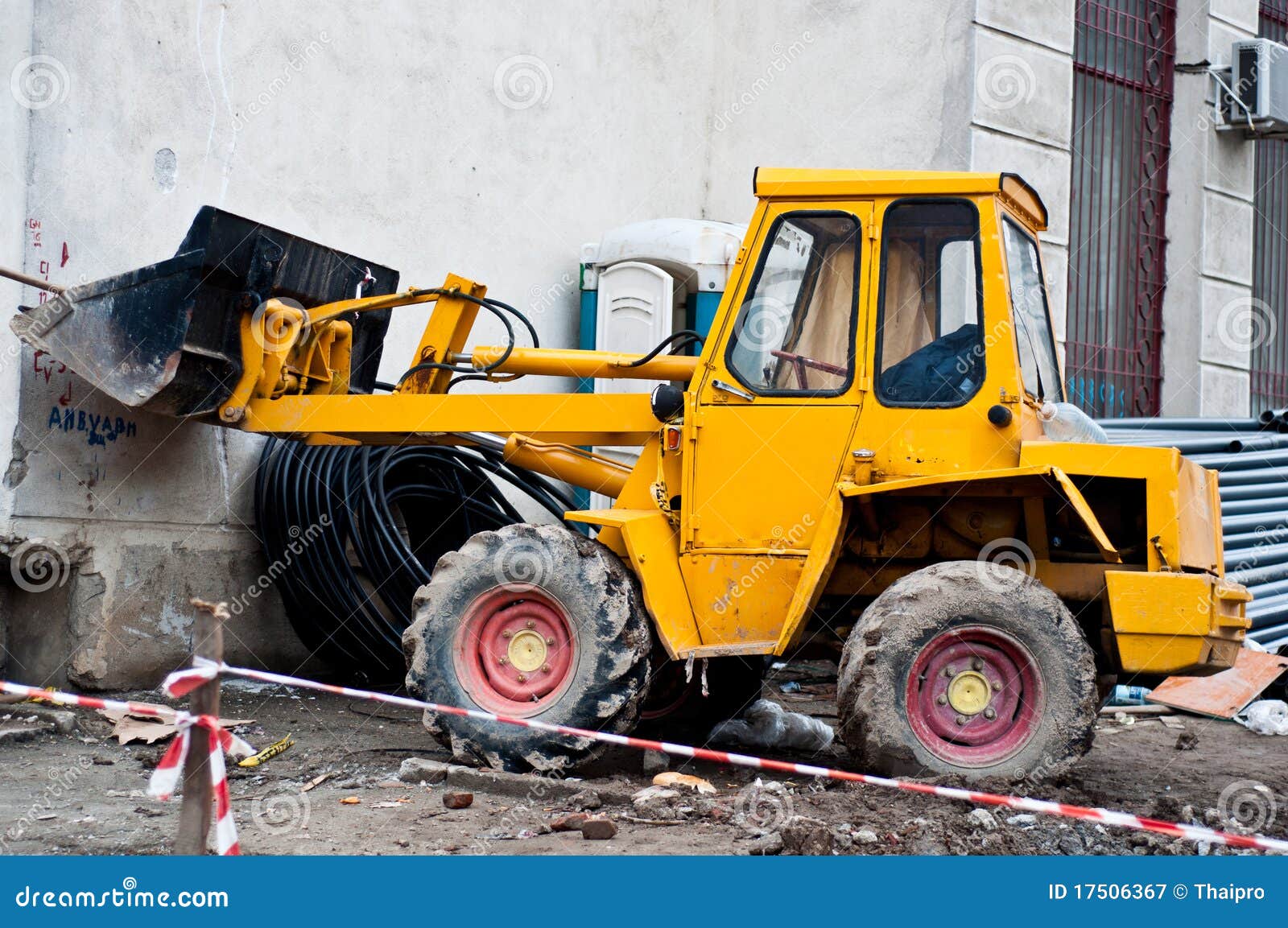 Yellow bulldozer stock image. Image of digger, excavate - 17506367