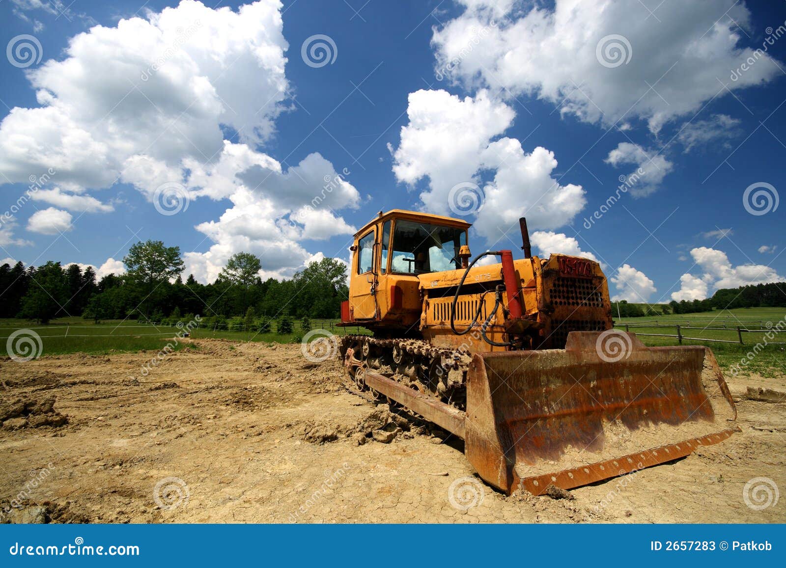 Yellow Bulldozer With Bucket, Heavy Equipment Machine Royalty-Free ...