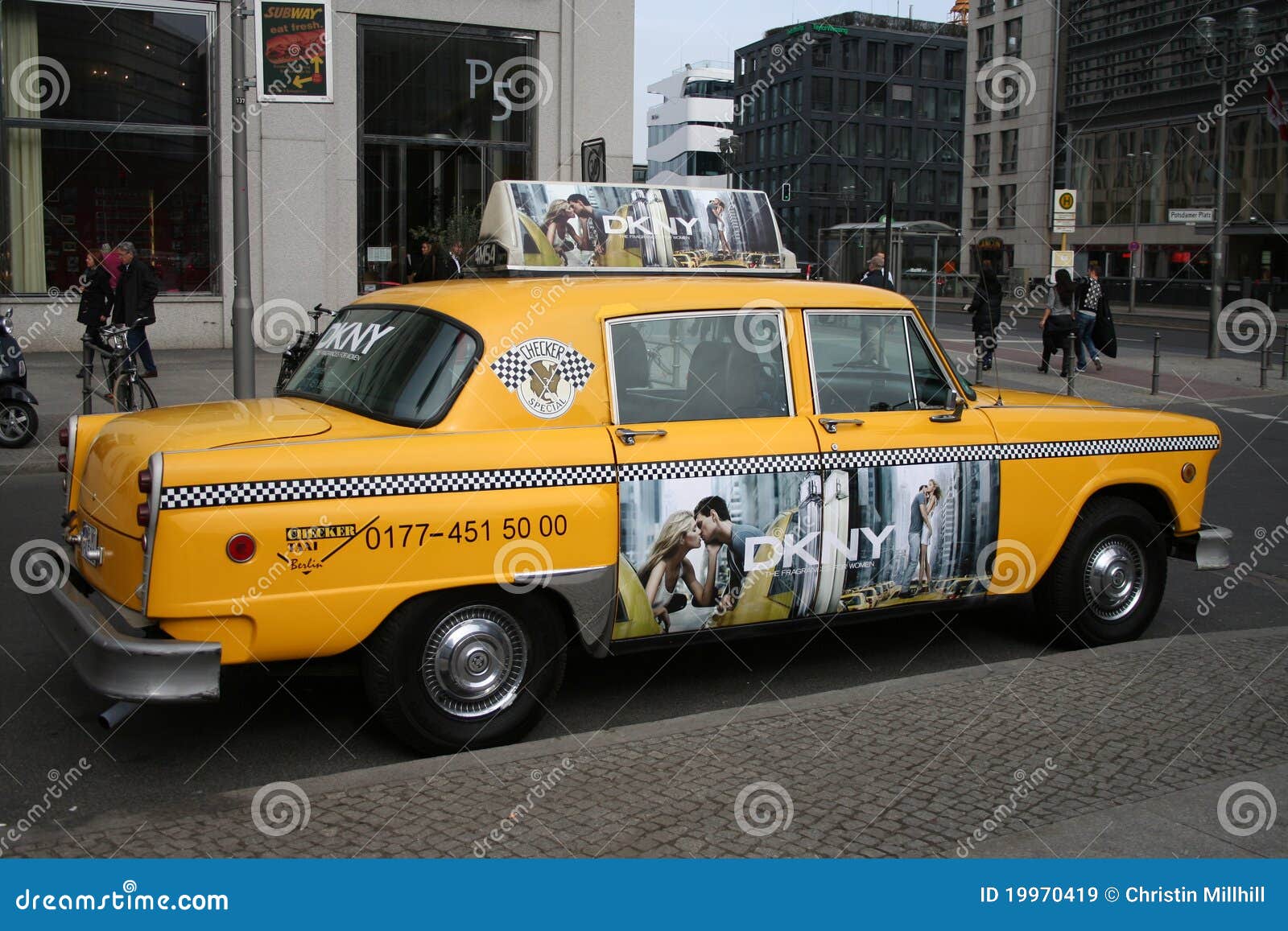 Yellow cab editorial stock image. Image of yellow, york - 19970419