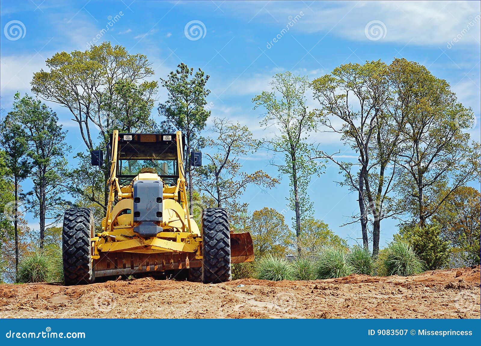 Yellow Construction Machinery Stock Image - Image of heavy, scoop: 9083507