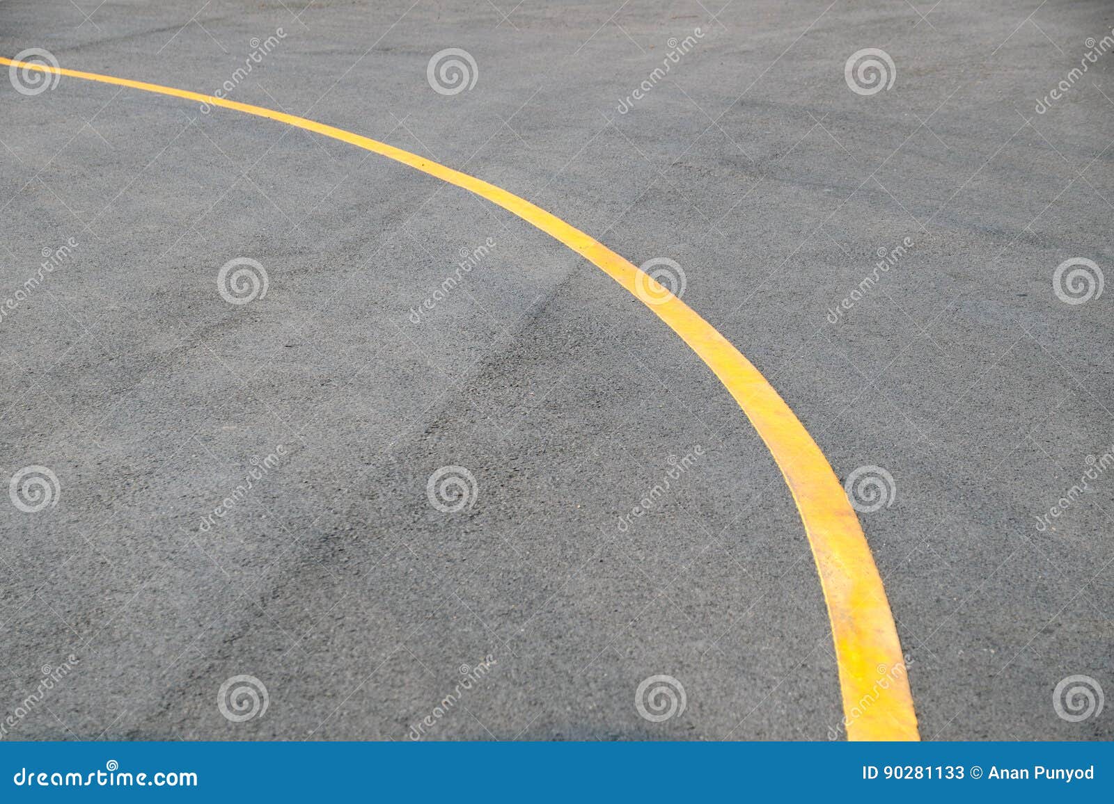 Yellow Curve Traffic Line on Road Floor Texture and Background Stock ...