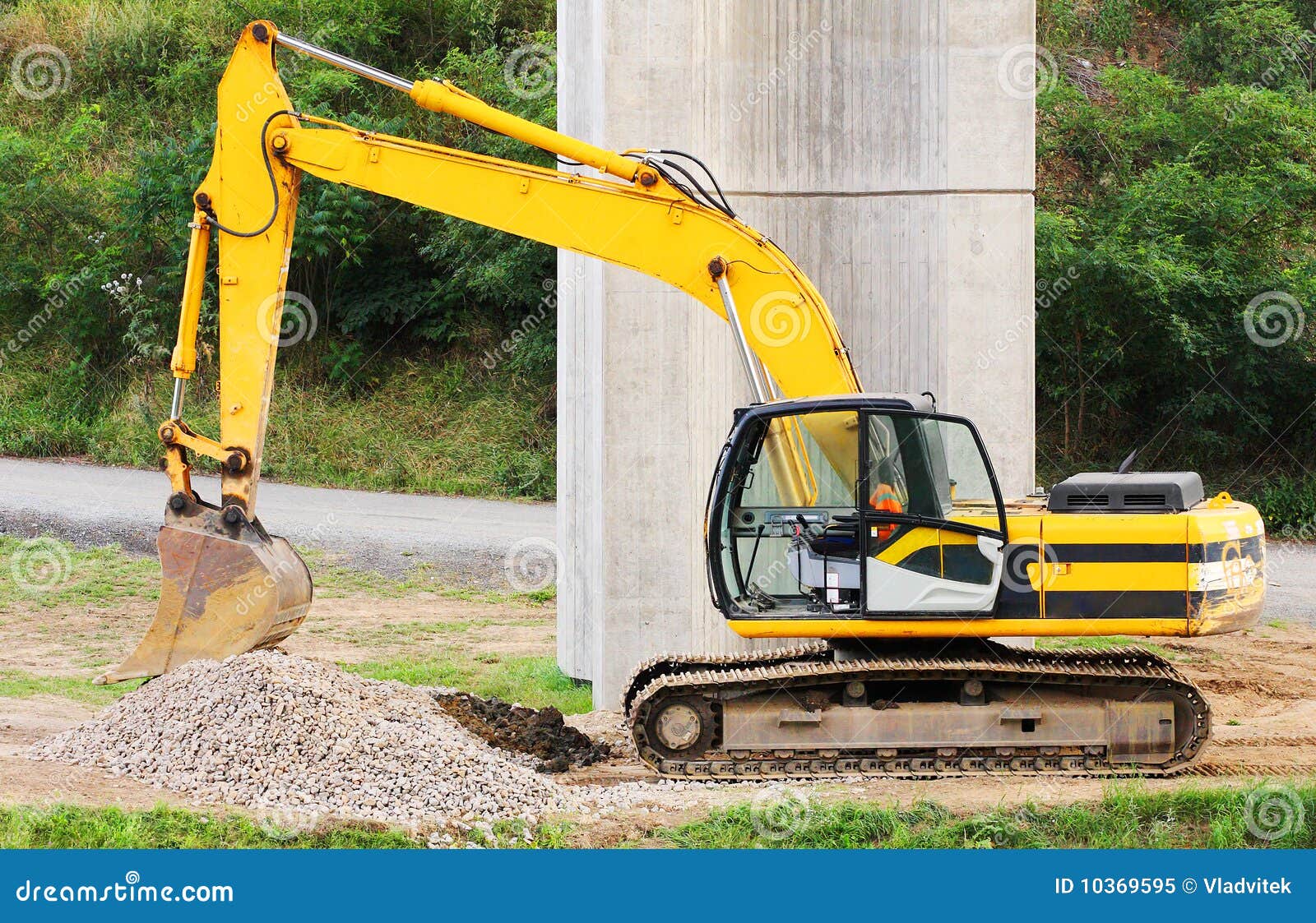 Yellow excavator stock image. Image of bridgework, heavy - 10369595