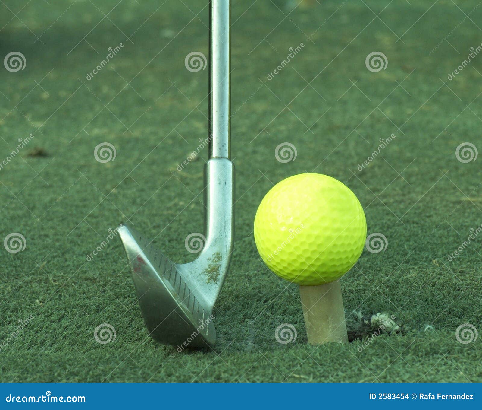 Yellow golf s ball stock photo. Image of rich, yellow - 2583454
