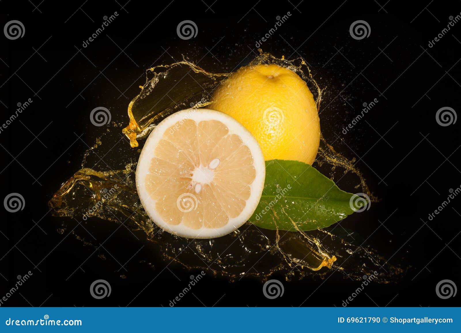Yellow Grapefruit Inside Juice Splash Stock Photo - Image of splash ...