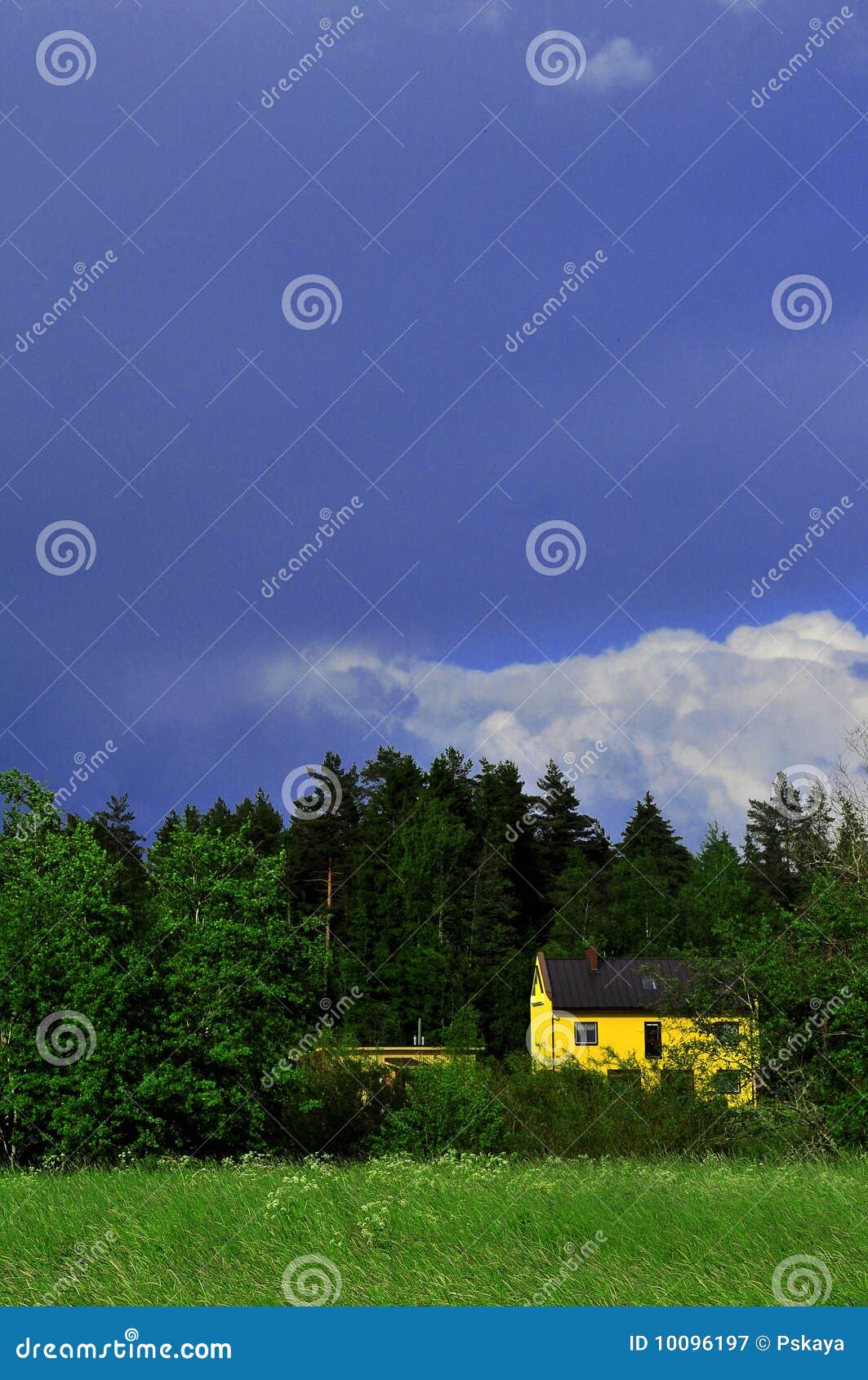 Yellow house stock image. Image of relaxation, fresh - 10096197