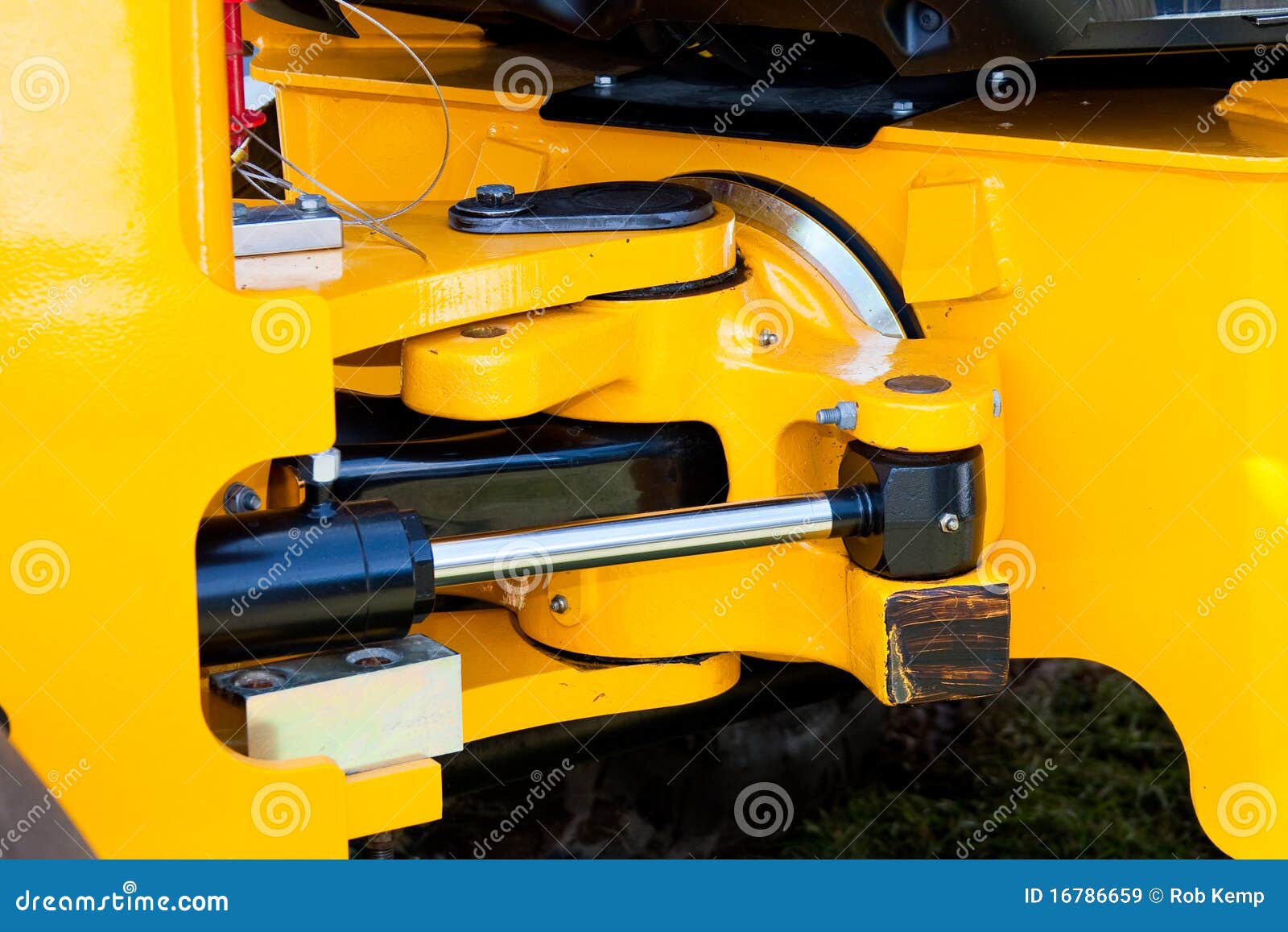 Yellow Hydraulic Excavator Articulation Mechanism Stock Image - Image ...