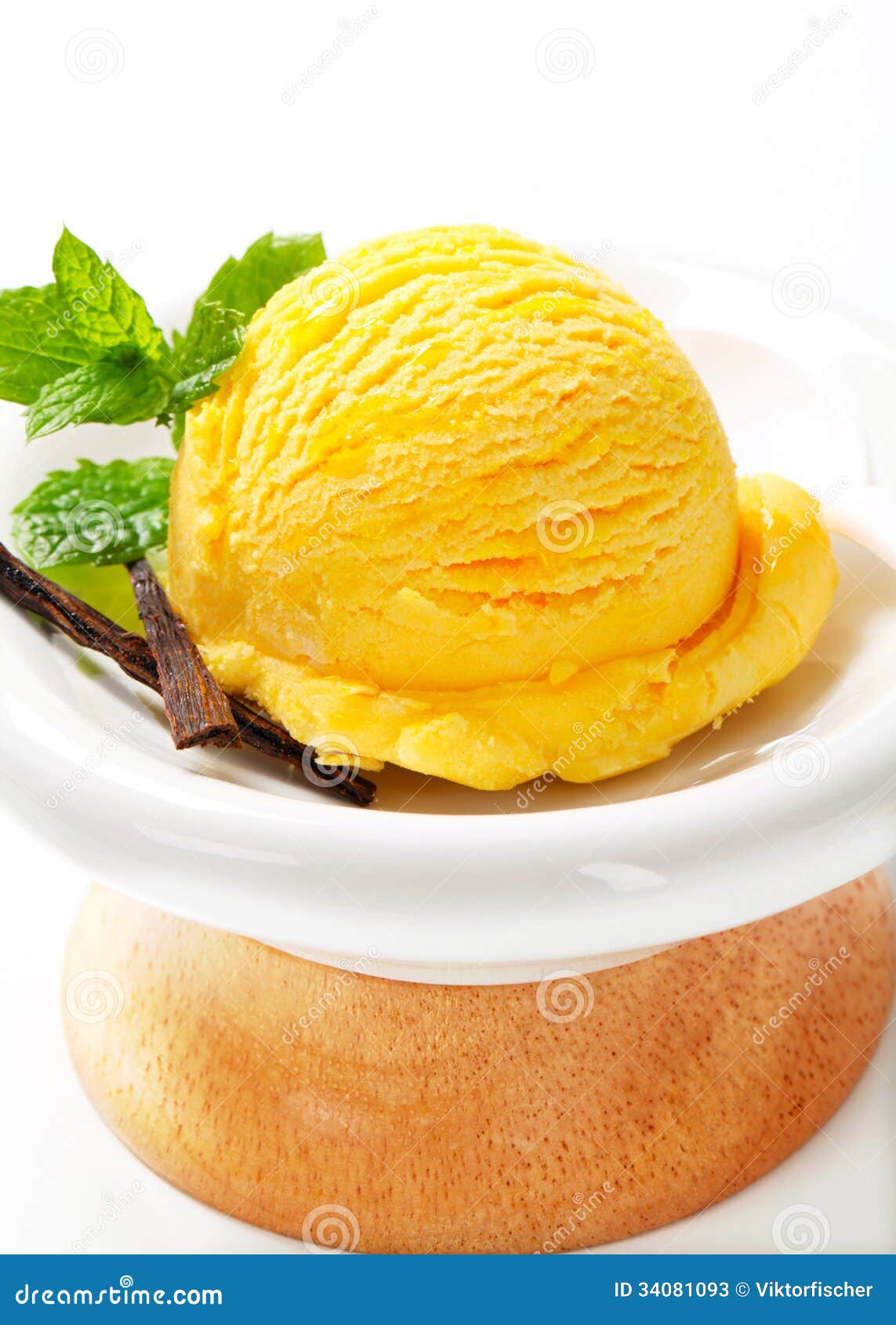Yellow ice cream stock image. Image of gelato, sticks - 34081093