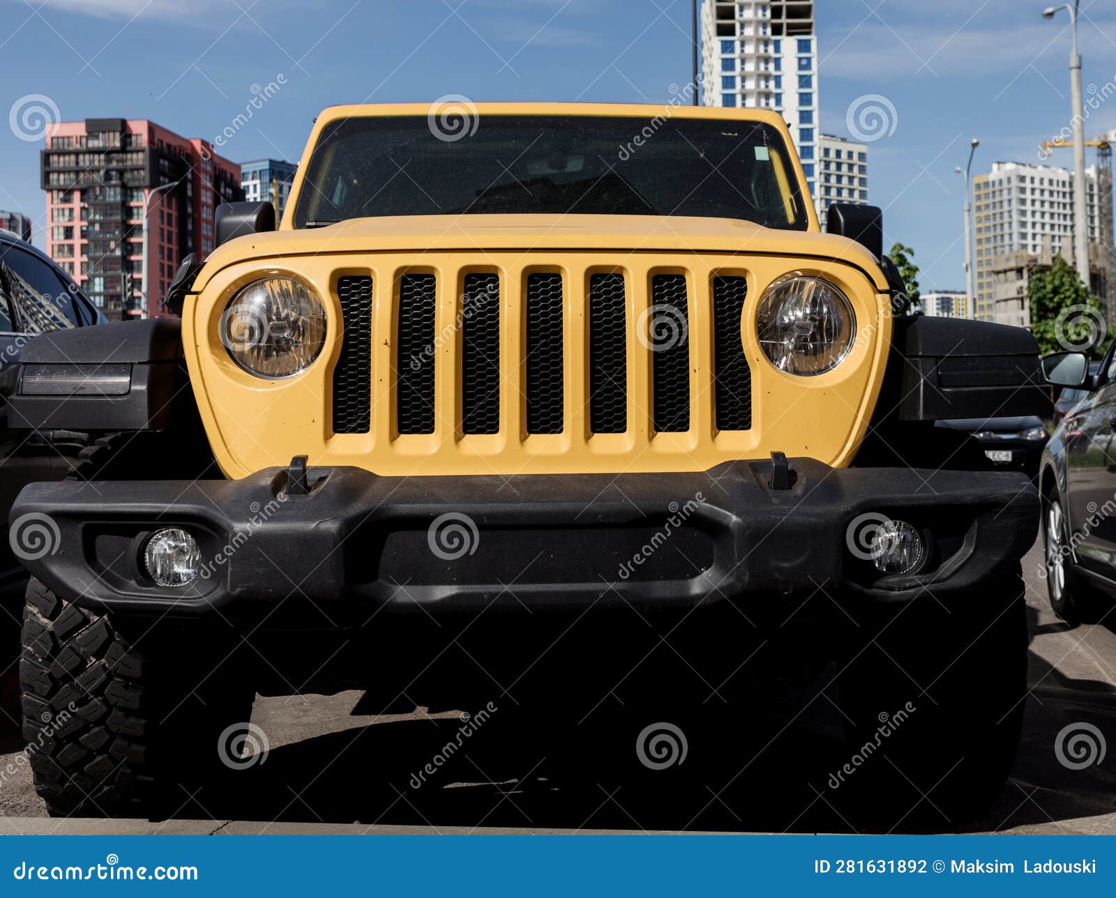Yellow Jeep Wrangler editorial photography. Image of american - 281631892