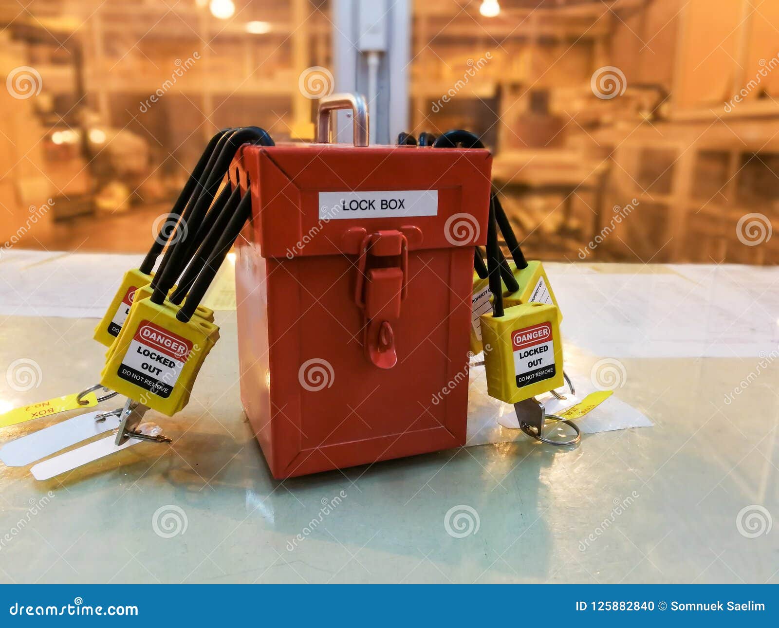 Yellow Key Lock and Tag for Process Cut Off Electrical,the Toggle T ...